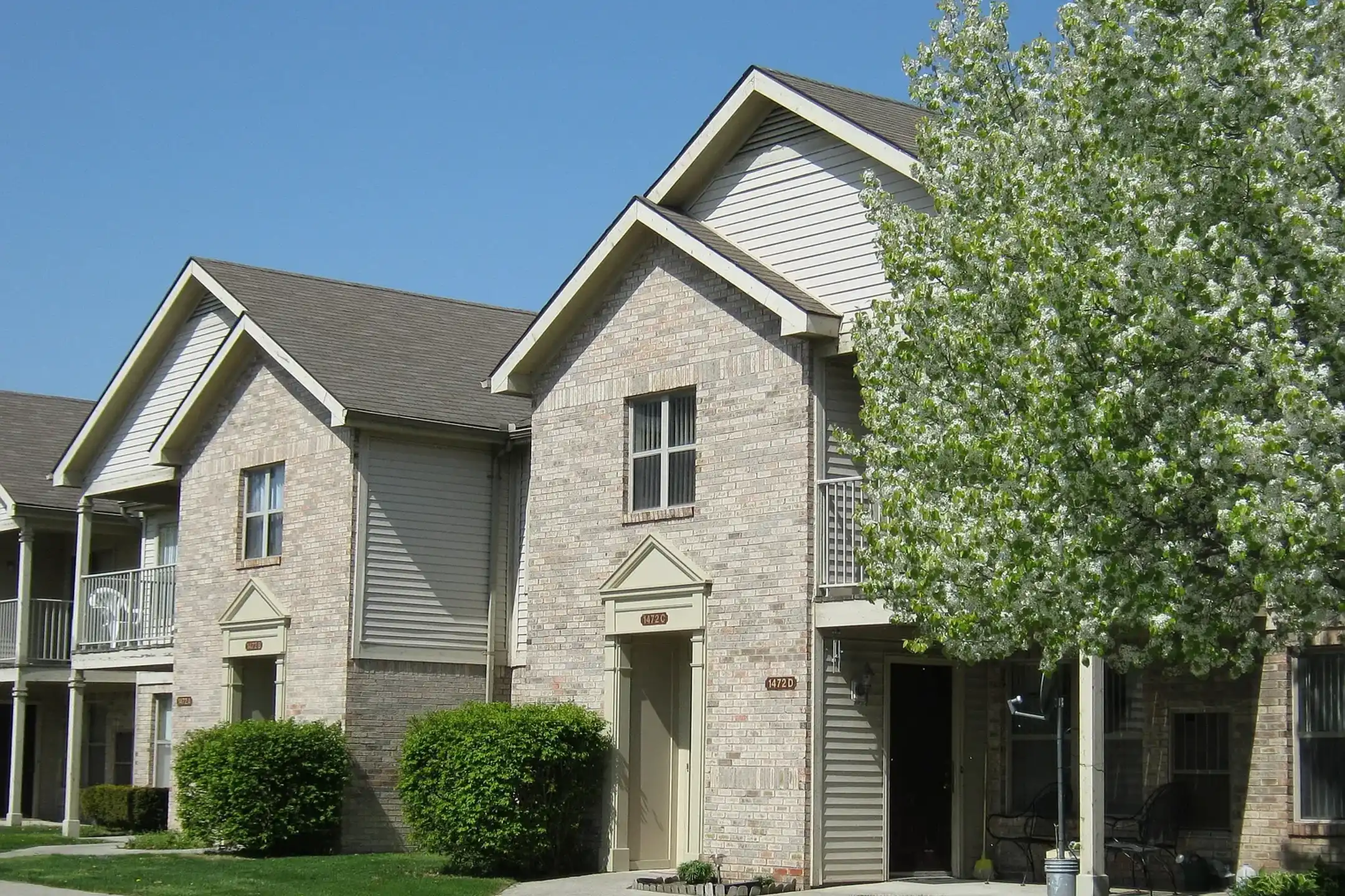 Circle Drive Commons - Detroit, MI 48207 | ApartmentGuide.com