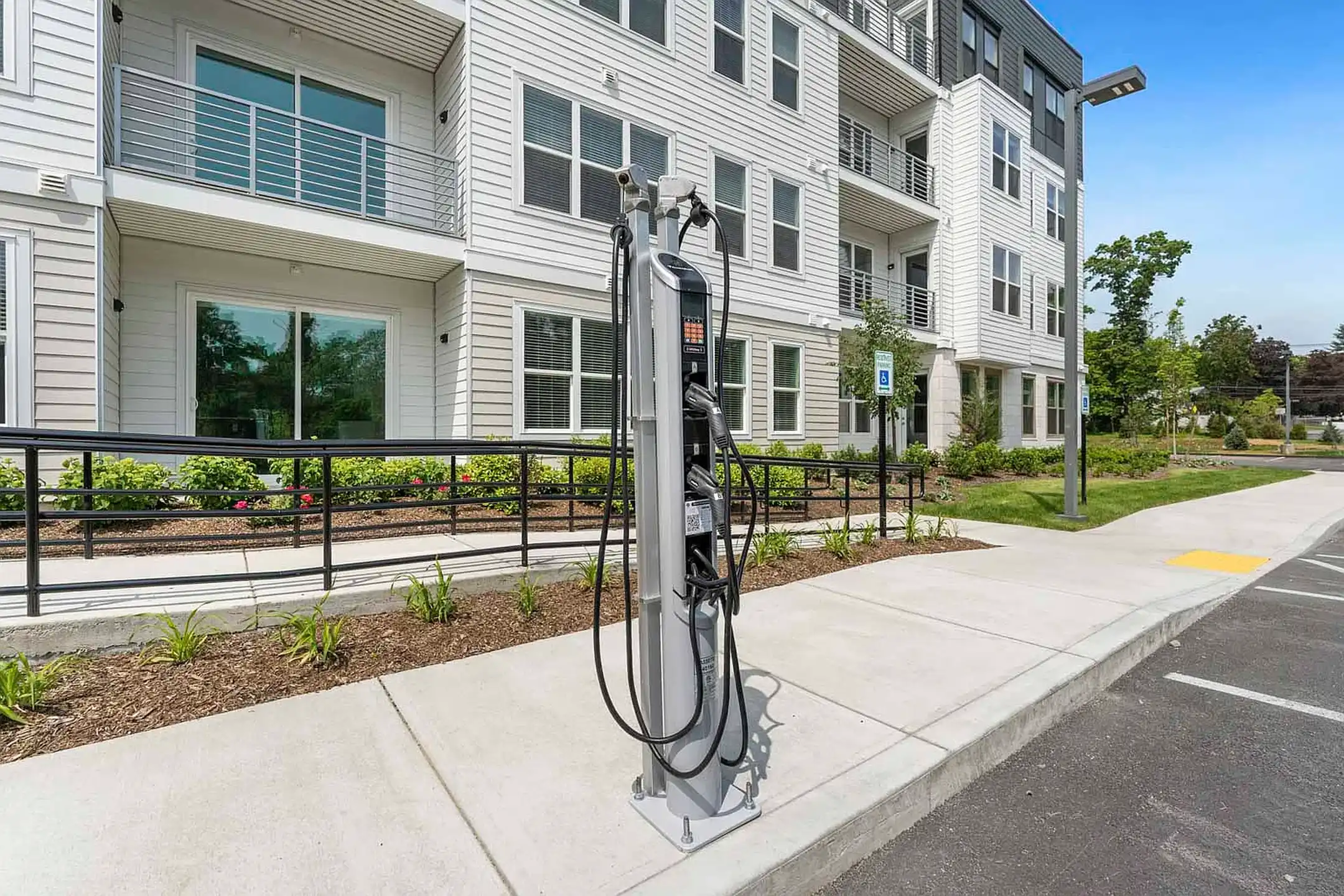 Hathon - Medway, MA 02053 | ApartmentGuide.com