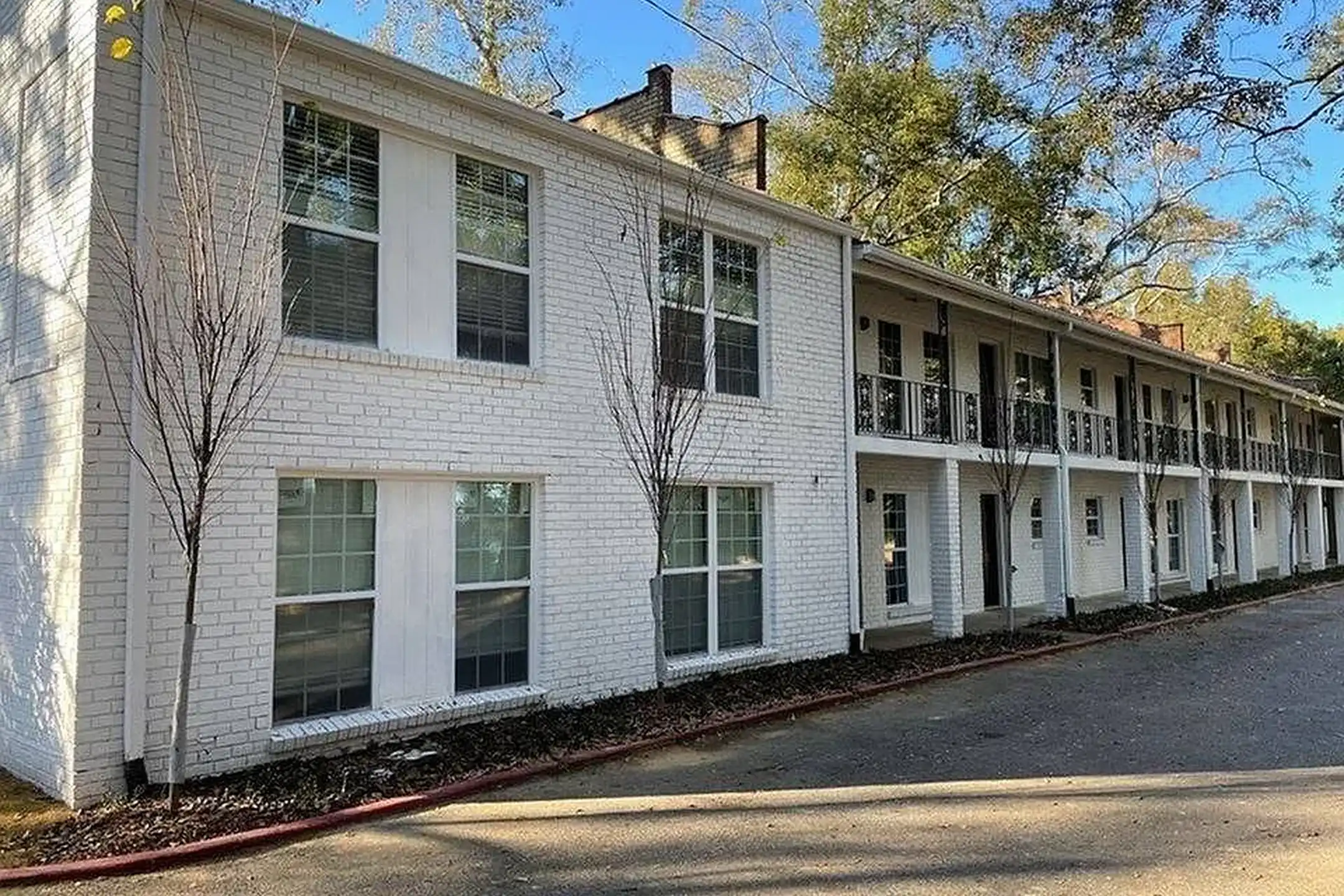 Old Shell Commons - Mobile, AL 36604 | ApartmentGuide.com