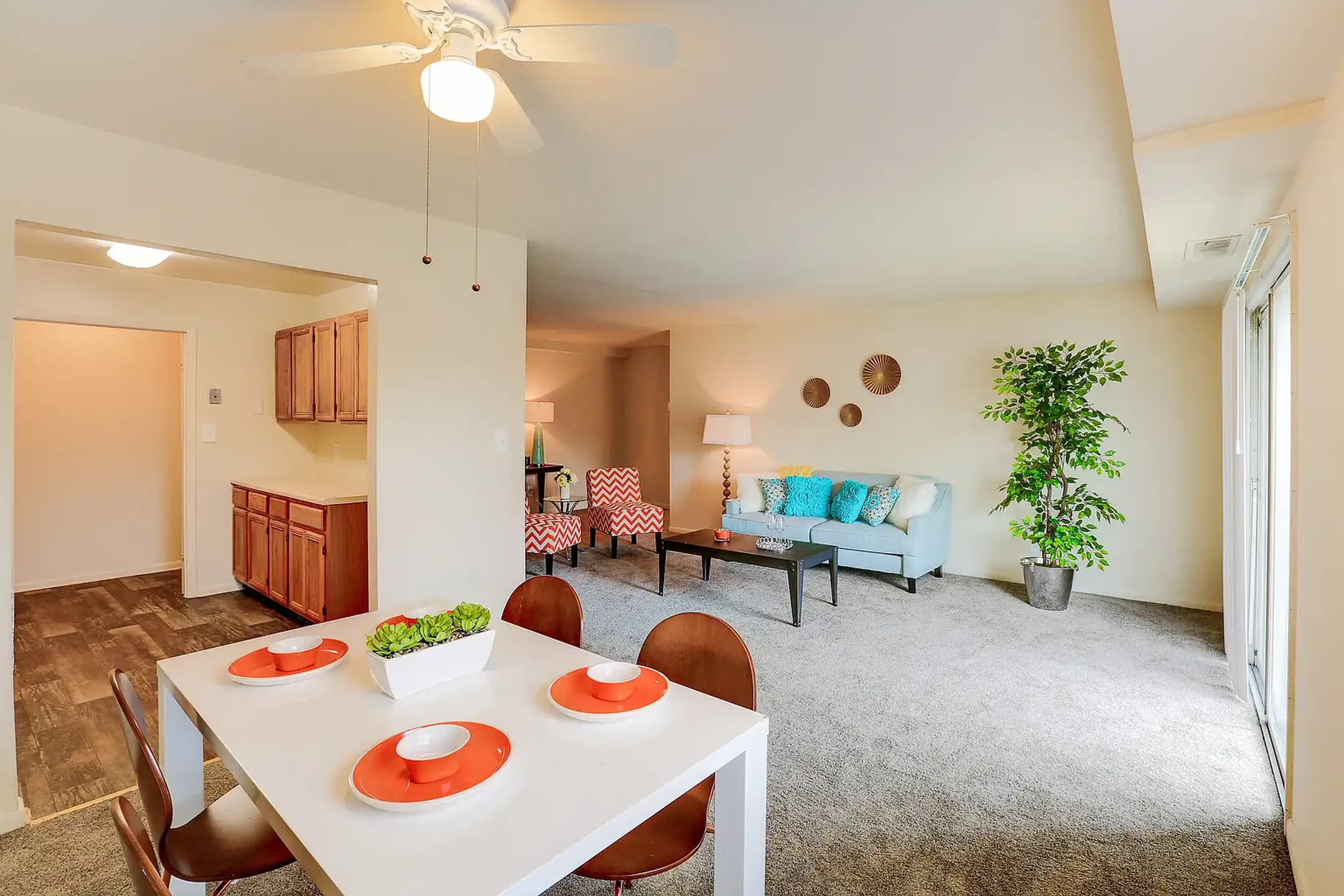 Kings Ridge - Parkville, MD 21234 | ApartmentGuide.com