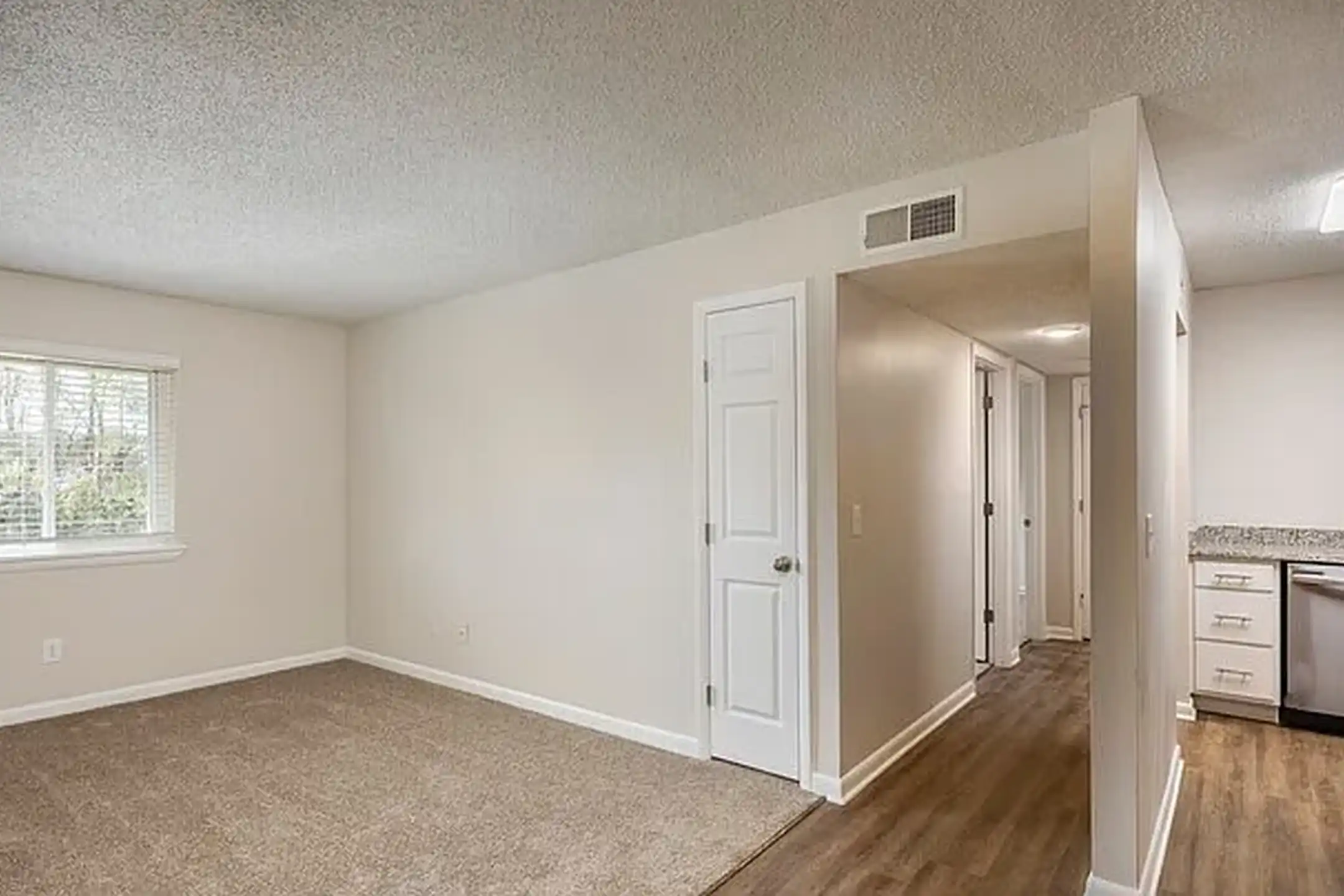 The Flats Off Main - Lexington, SC 29072 | ApartmentGuide.com