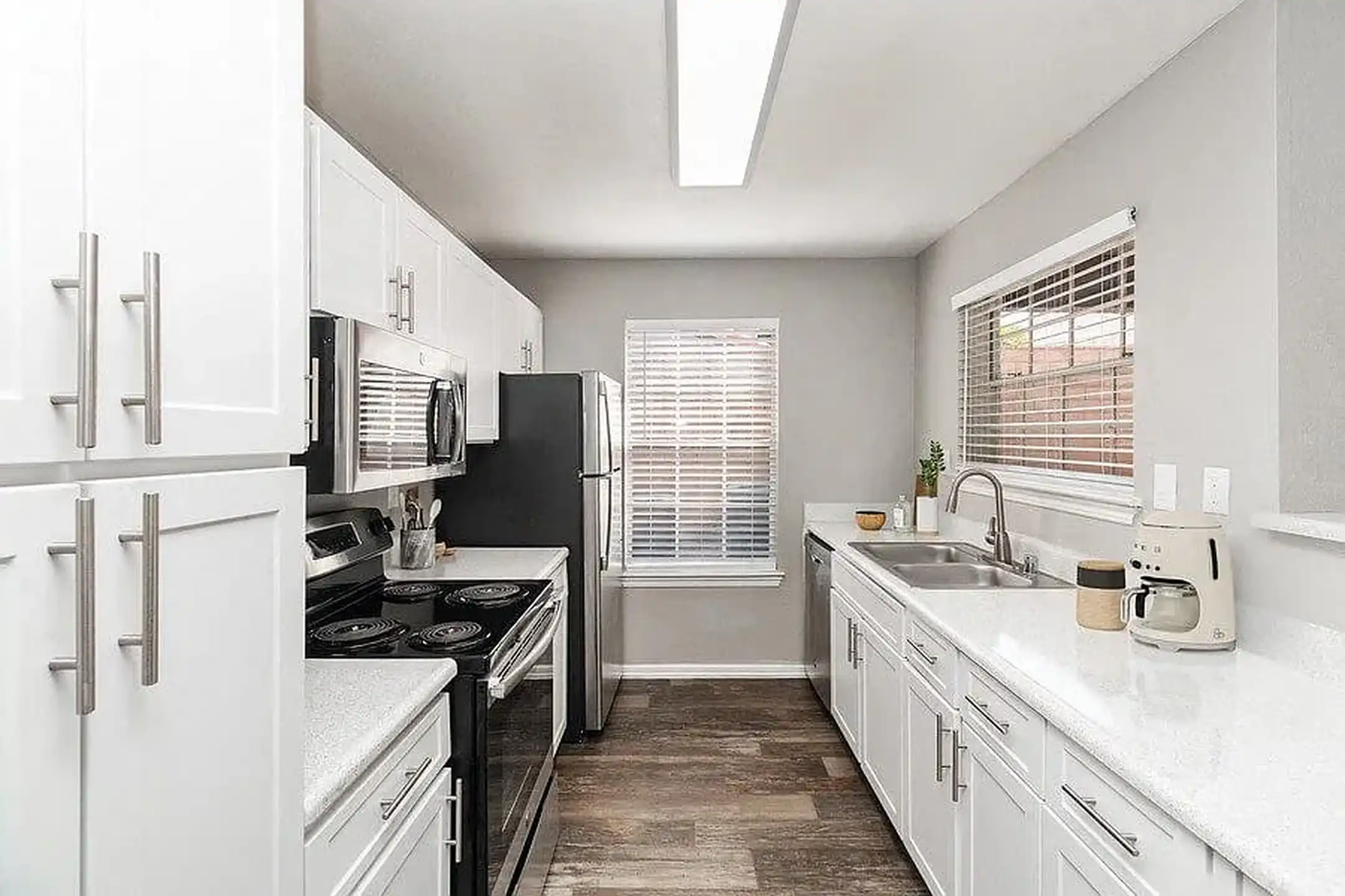 Reflections at the Lakes - Las Vegas, NV 89117 | ApartmentGuide.com