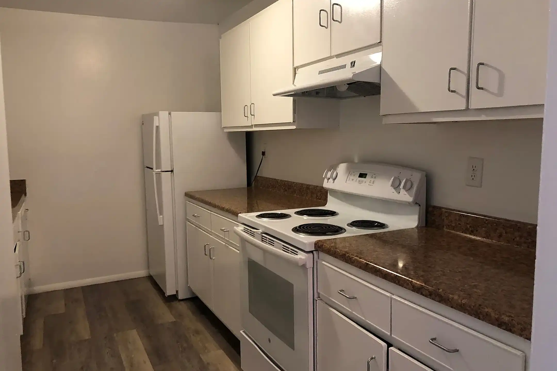 Gaslight Apartments - Saratoga Springs, NY 12866 | ApartmentGuide.com