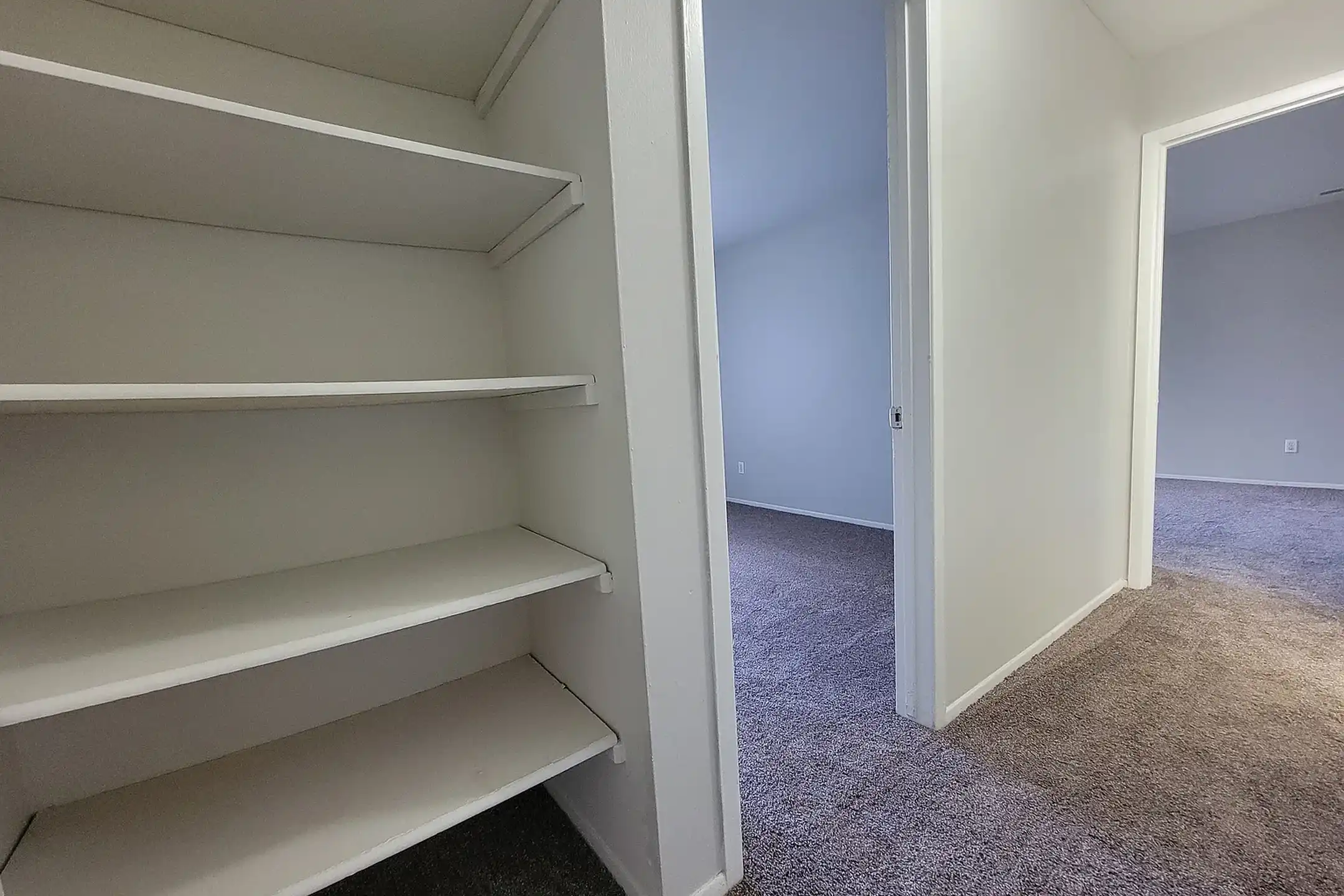 Garfield Commons - Clinton Township, MI 48038 | ApartmentGuide.com