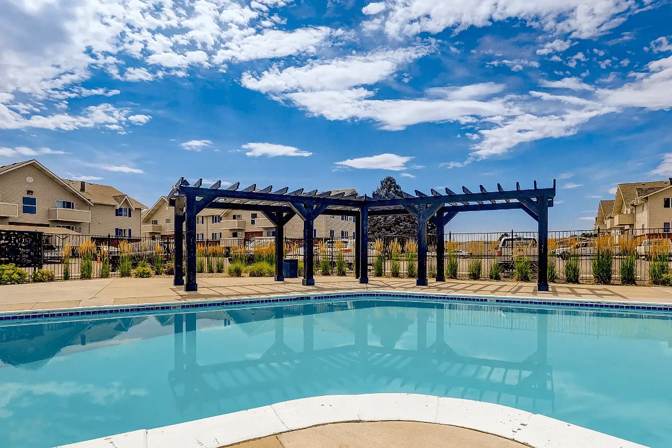 Aurora Meadows - Aurora, CO 80011 | ApartmentGuide.com