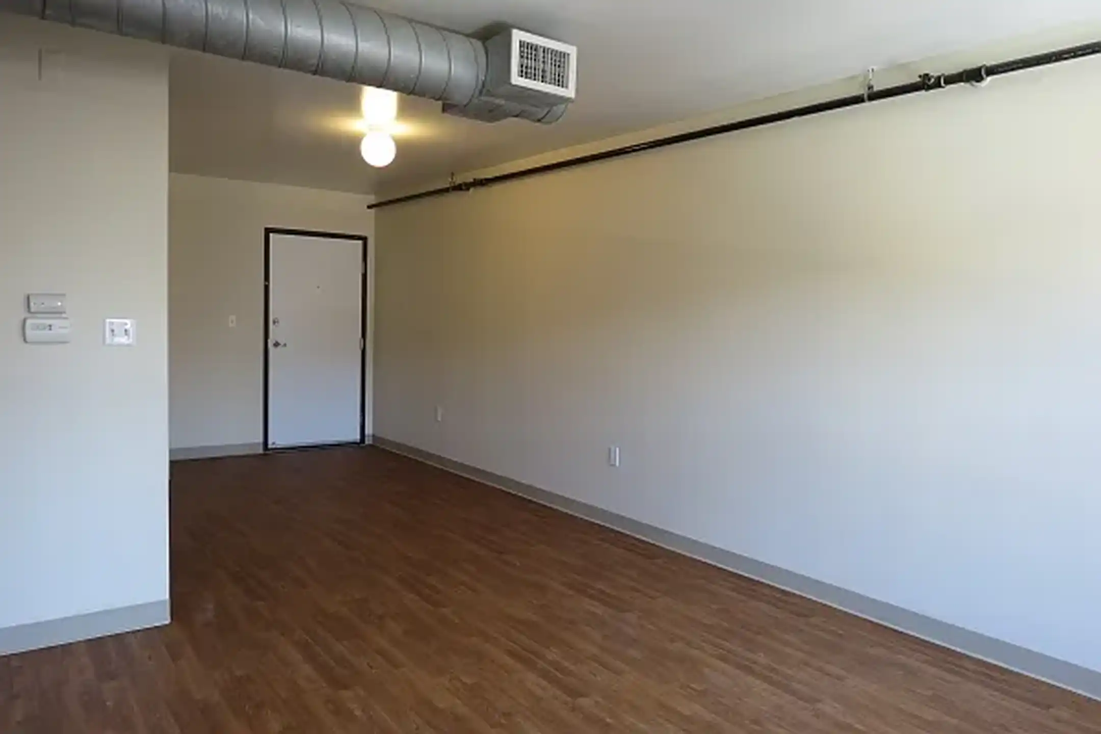 Off Broadway Lofts - Denver, CO 80205 | ApartmentGuide.com