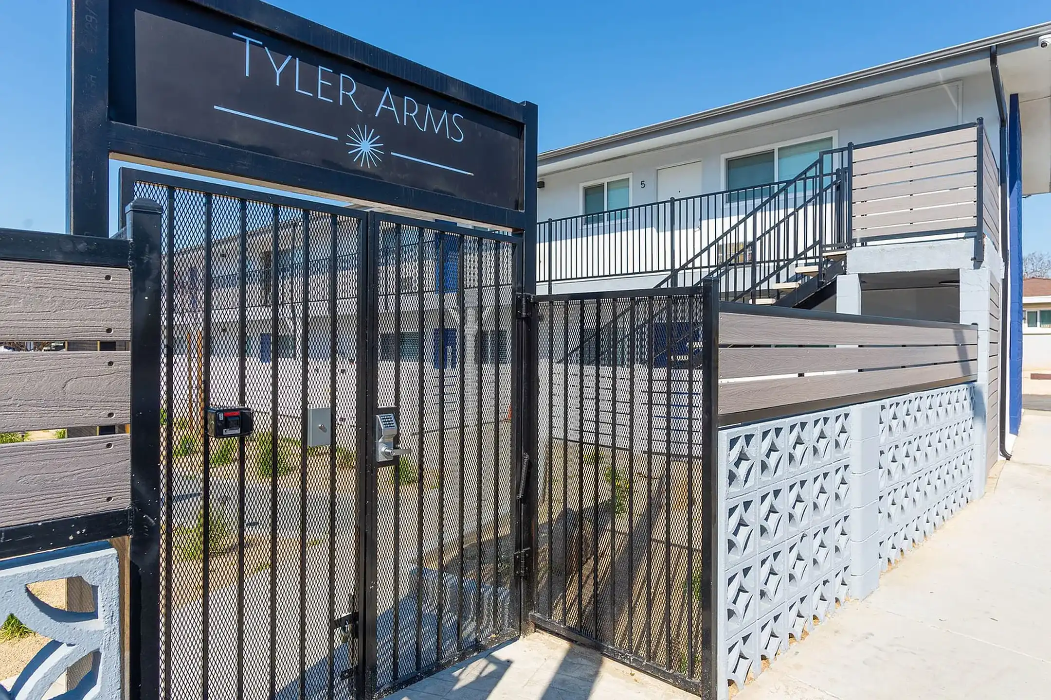 Tyler Arms Apartments - Riverside, CA - Riverside, CA 92503 ...