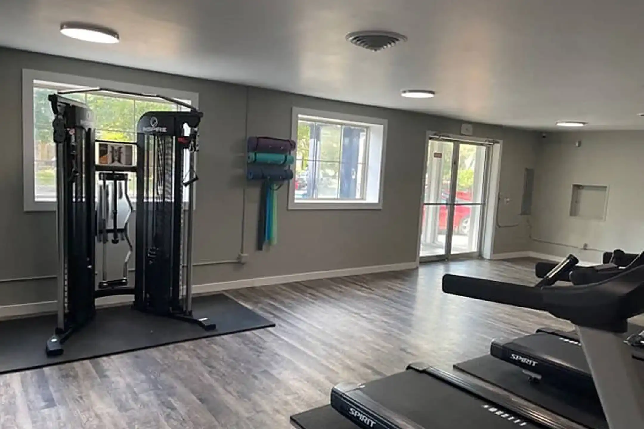 Golfview Village - Rantoul, IL 61866 | ApartmentGuide.com