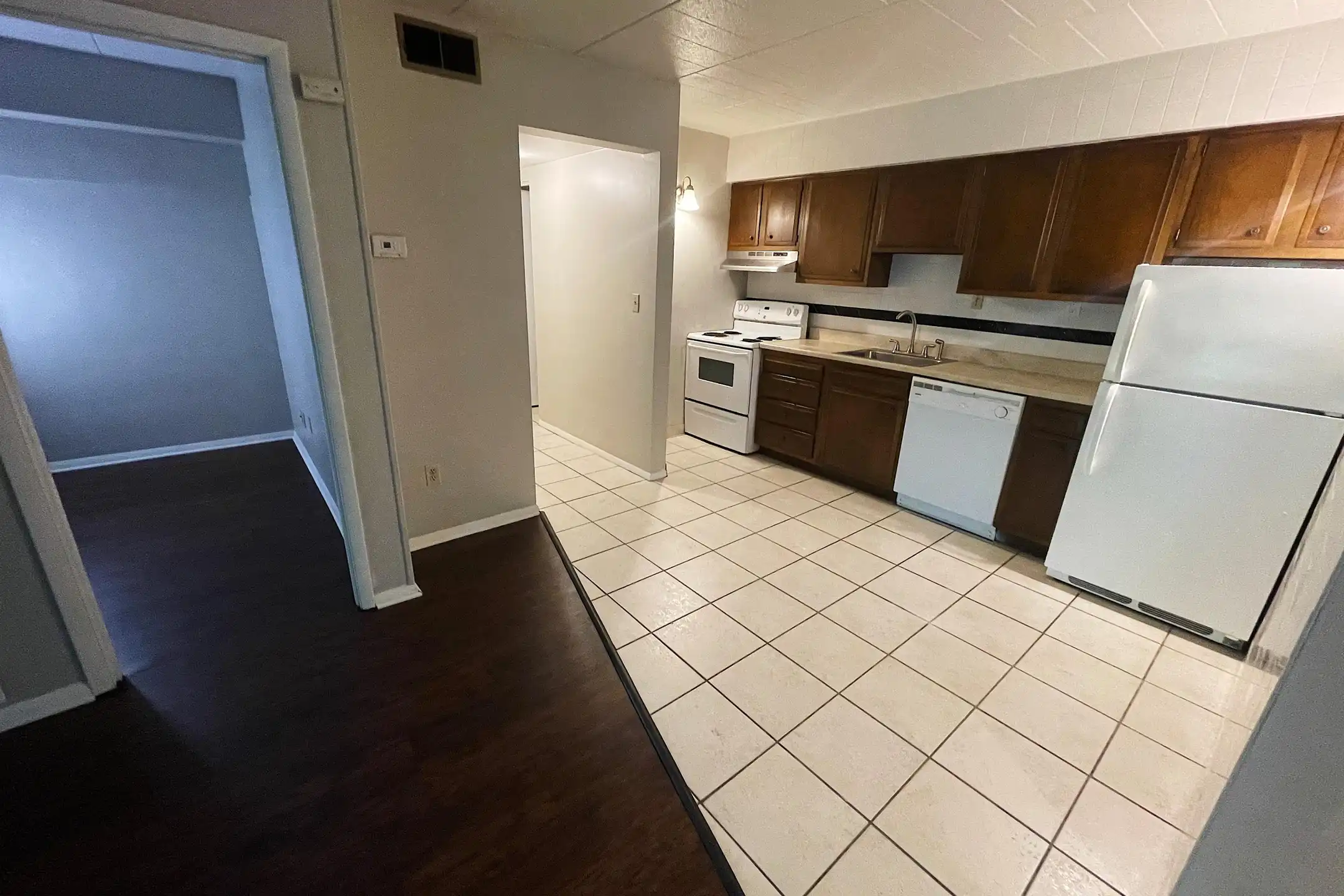 1009 Glass Run Rd unit 5 - Pittsburgh, PA 15236 | ApartmentGuide.com