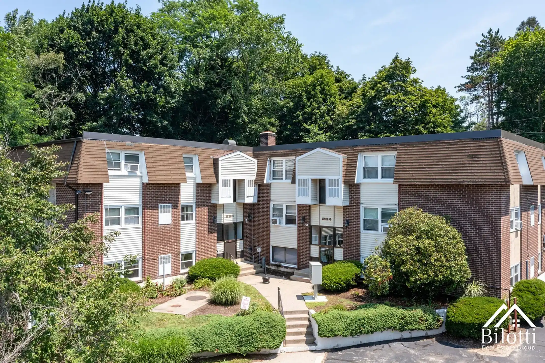 Hillside Terrace Apartments - North Providence, RI 02911 ...