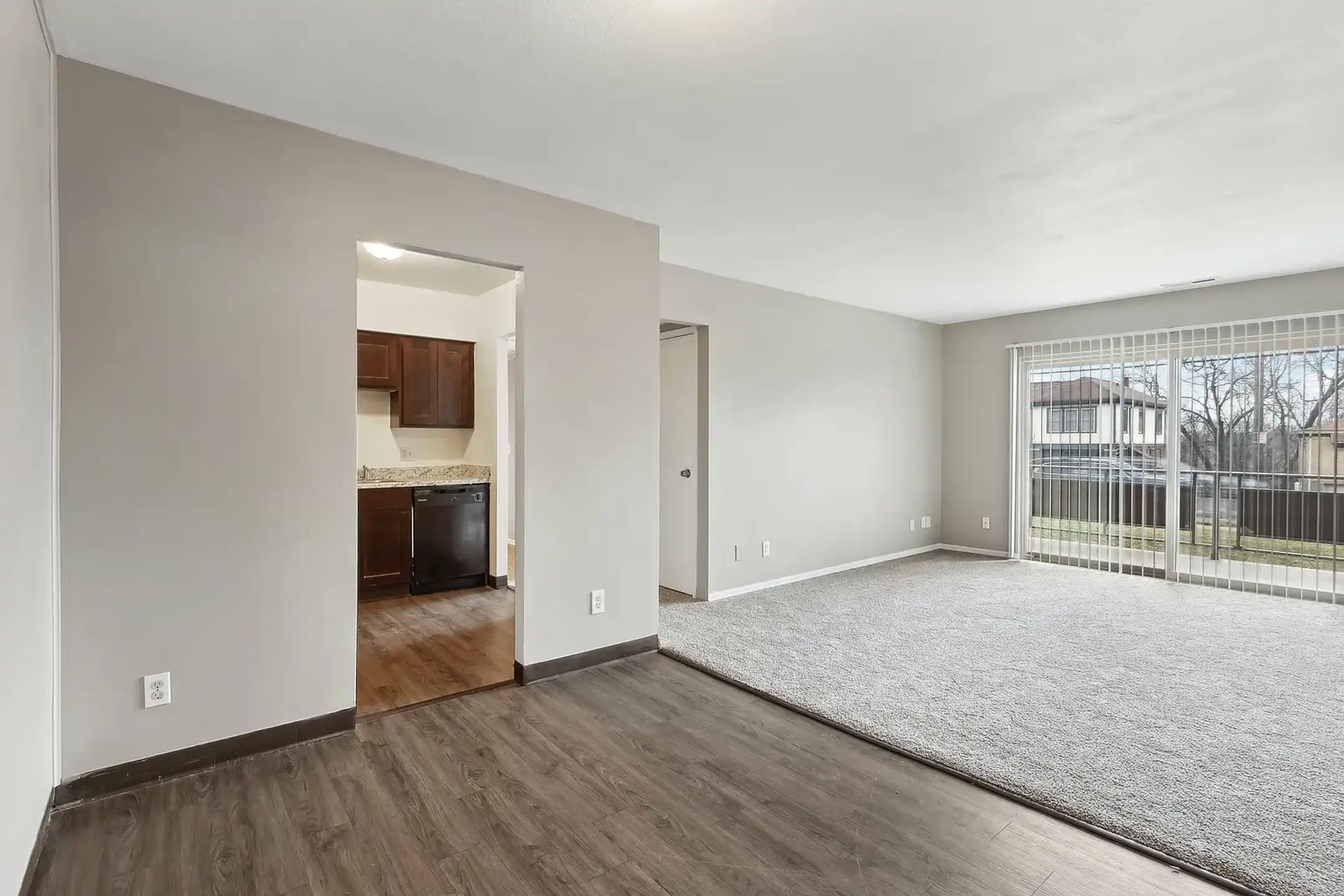 Montana Ridge Apartments - Cincinnati, OH 45211 | ApartmentGuide.com