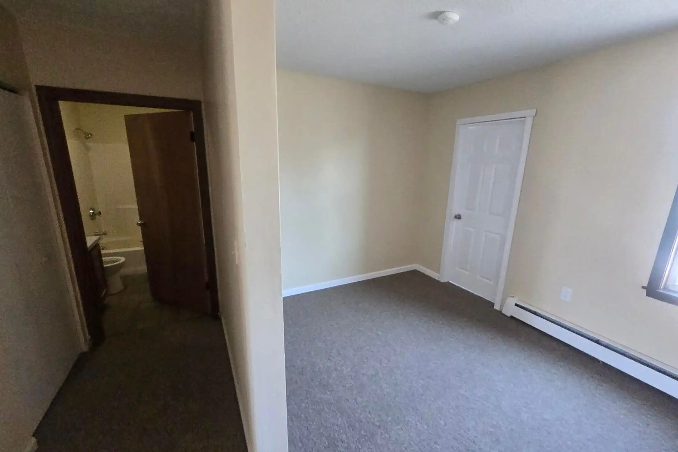 165 Westland St unit 1B - Hartford, CT 06120 | ApartmentGuide.com