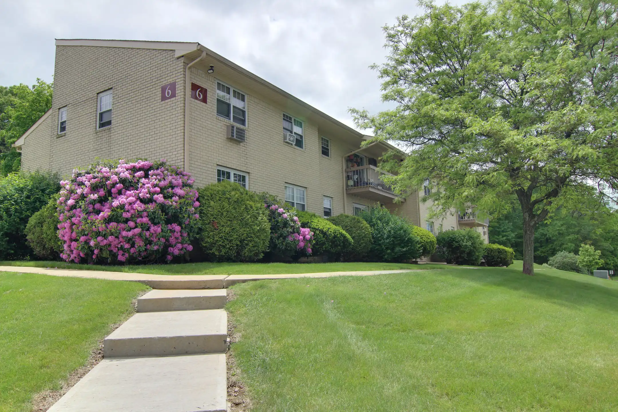 163 US-46 unit 31-04 - Netcong, NJ 07857 | ApartmentGuide.com