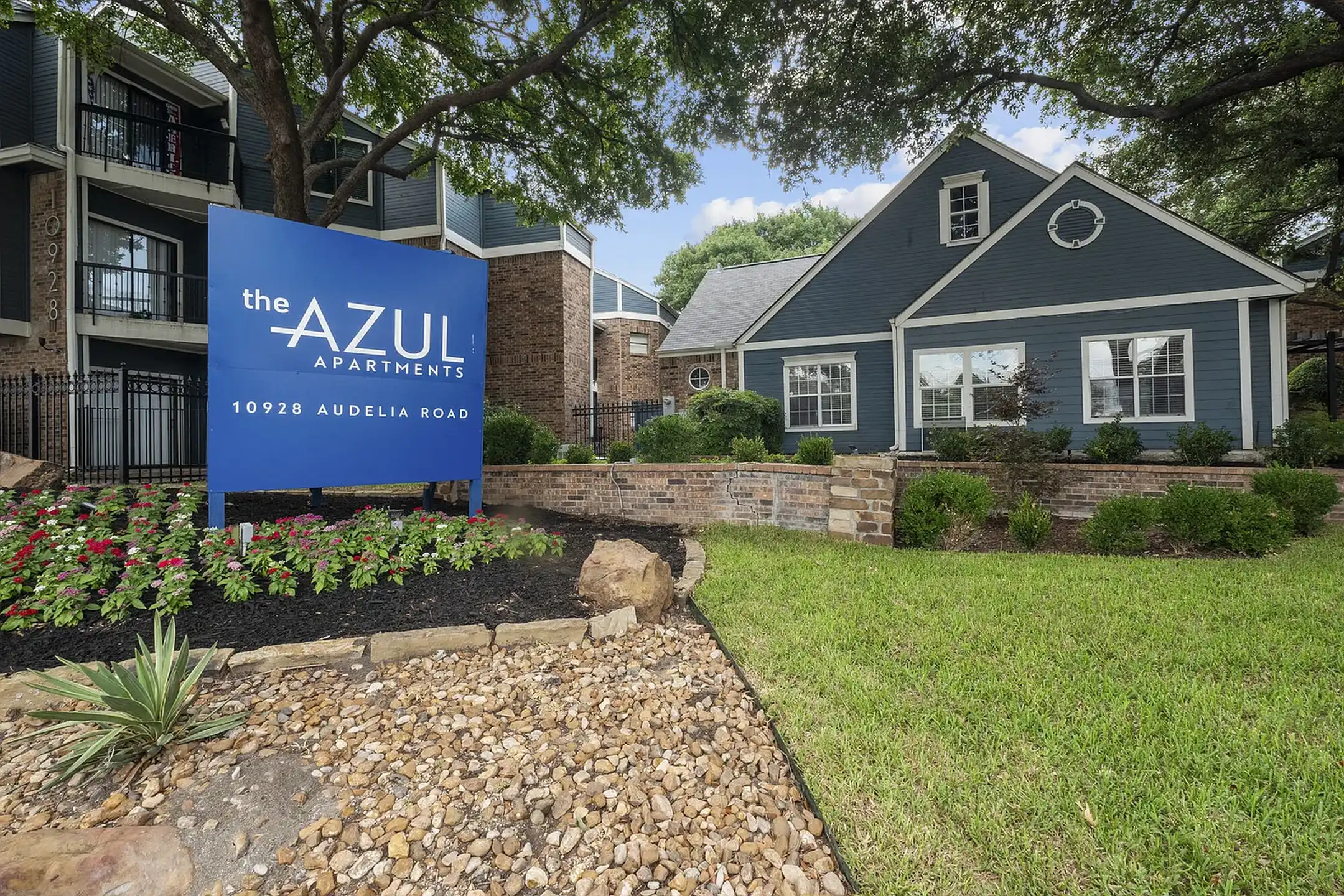 The Azul Apartments - Dallas, TX 75243 | ApartmentGuide.com