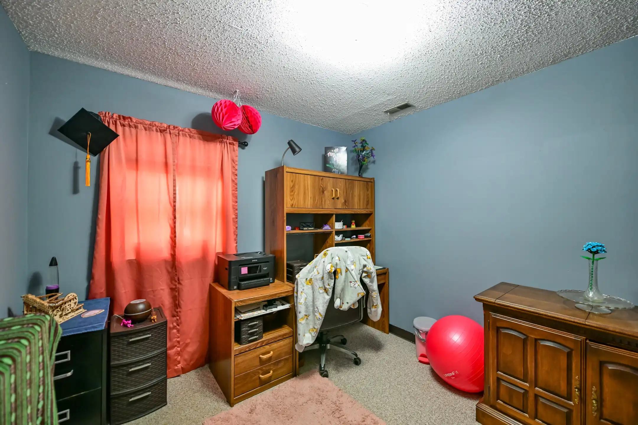 8 Pomeroy Rd unit 1APT B - Athens, OH 45701 | ApartmentGuide.com
