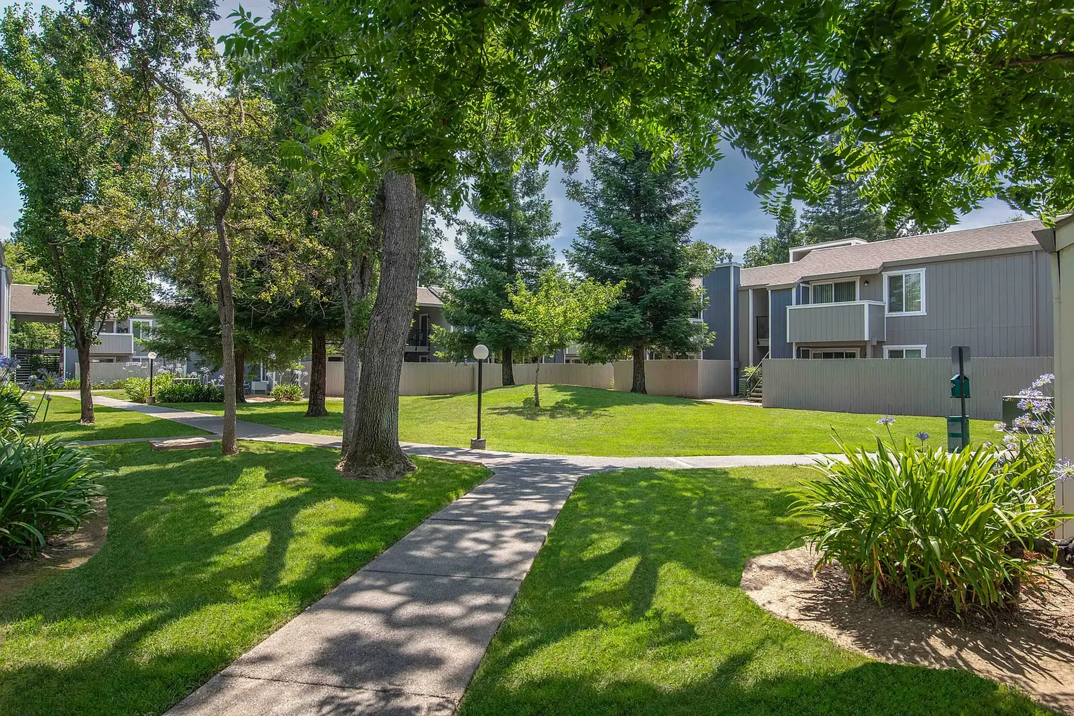 Willow Grove Apartments - Sacramento, CA 95825 | ApartmentGuide.com