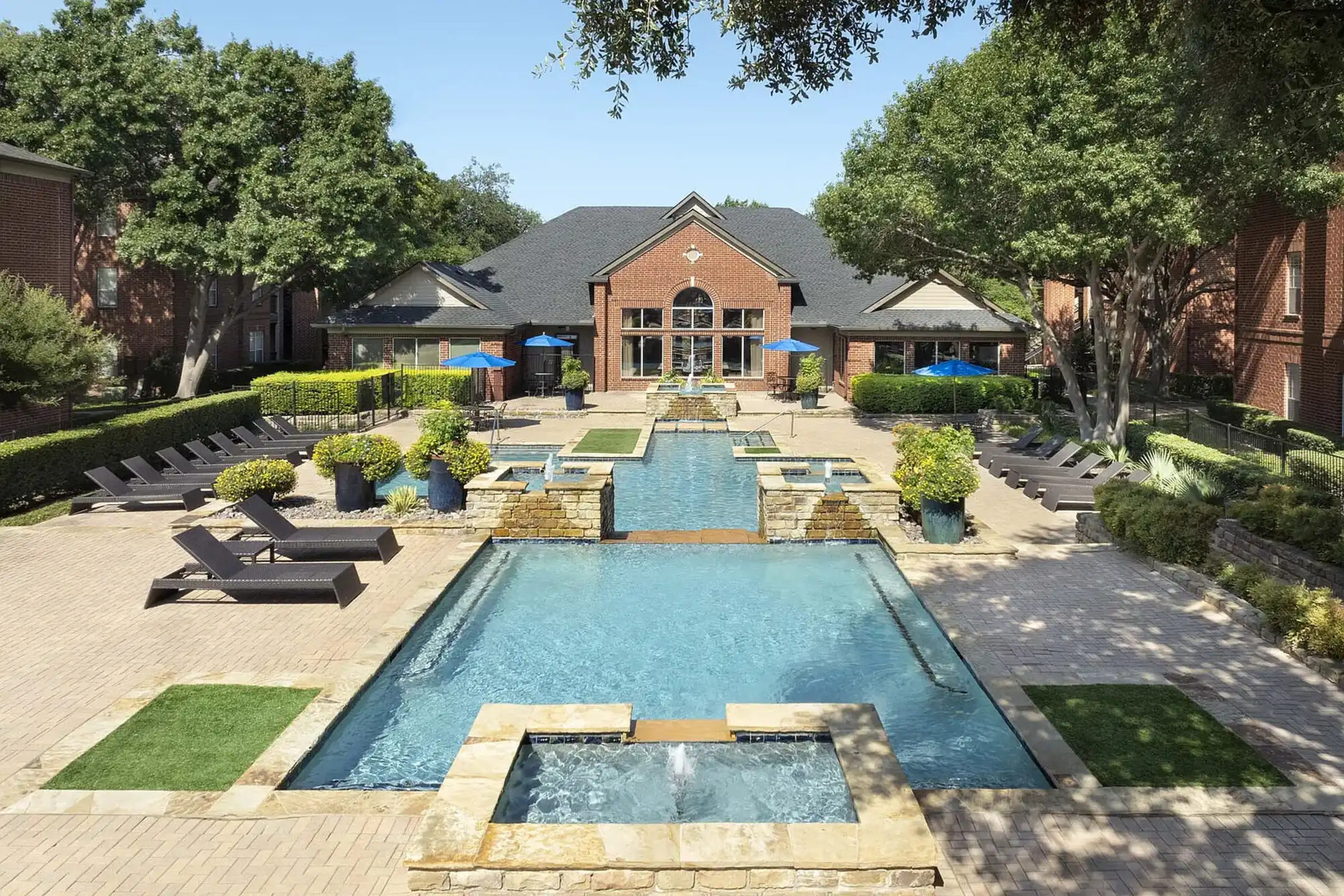 Camden Addison - Addison, TX 75001 | ApartmentGuide.com