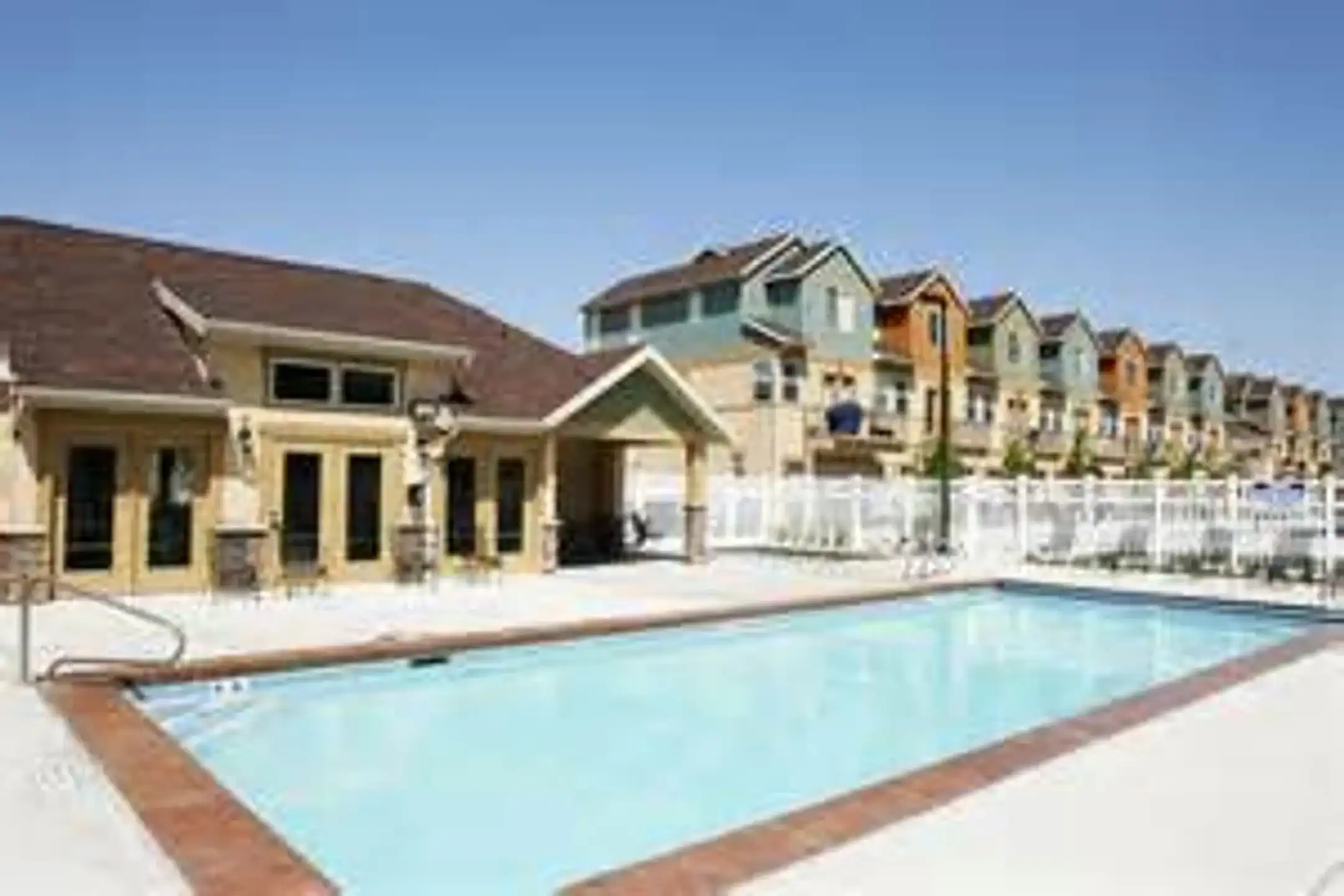 Farmington East - Farmington, UT 84025 | ApartmentGuide.com