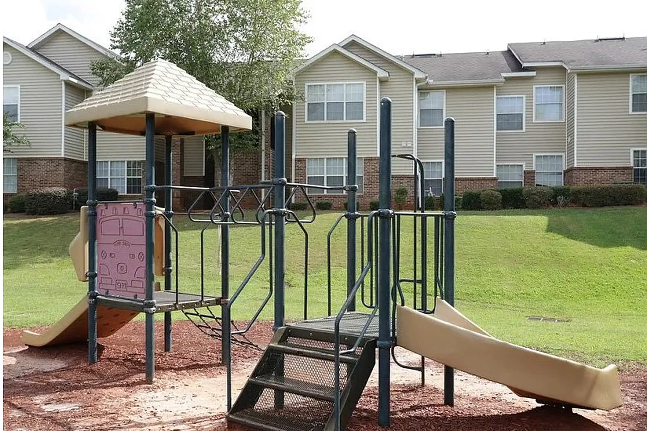 Robins Landing - Warner Robins, GA 31088 | ApartmentGuide.com