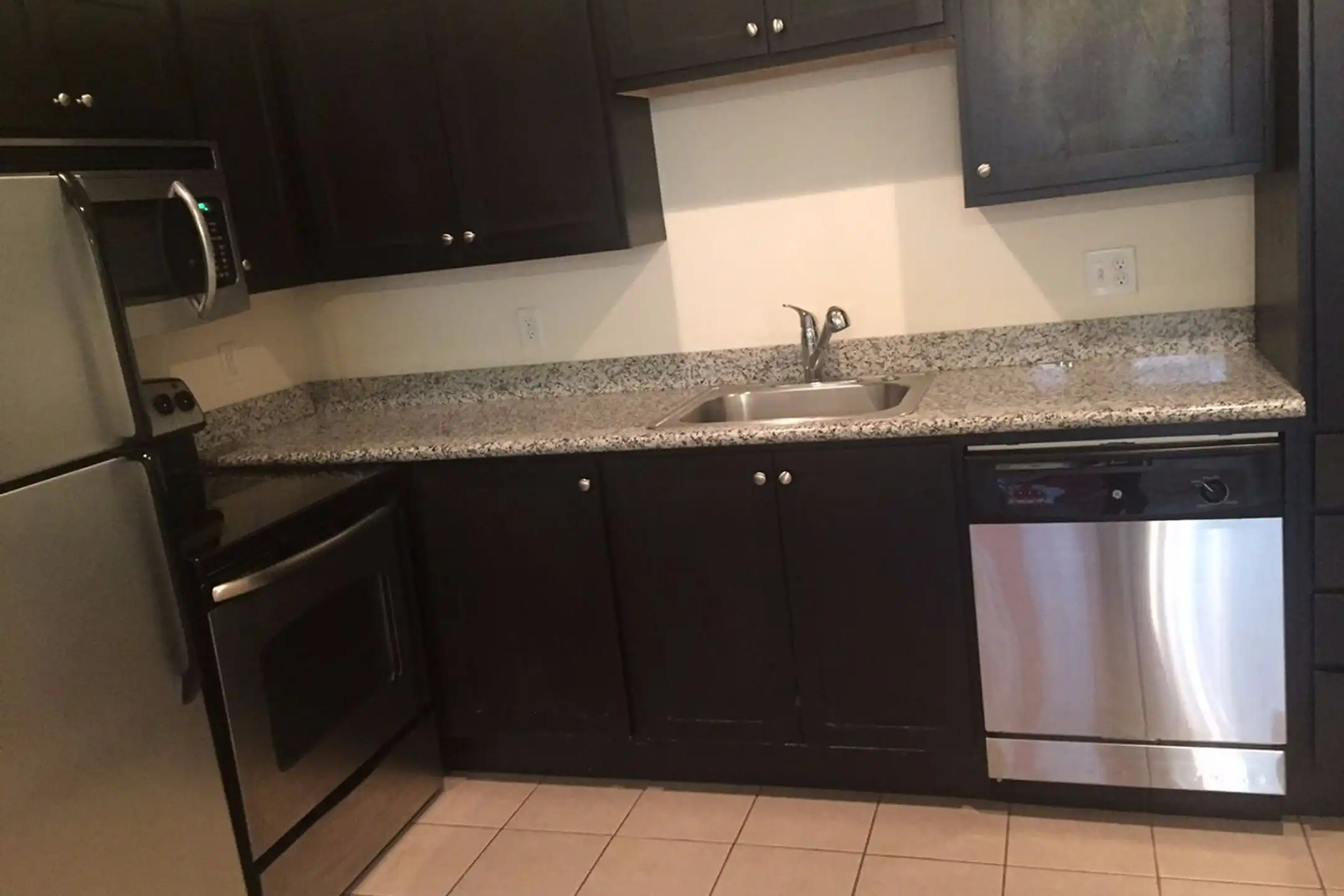3225 NE Martin Luther King Jr Blvd unit 10 - Portland, OR 97212 ...