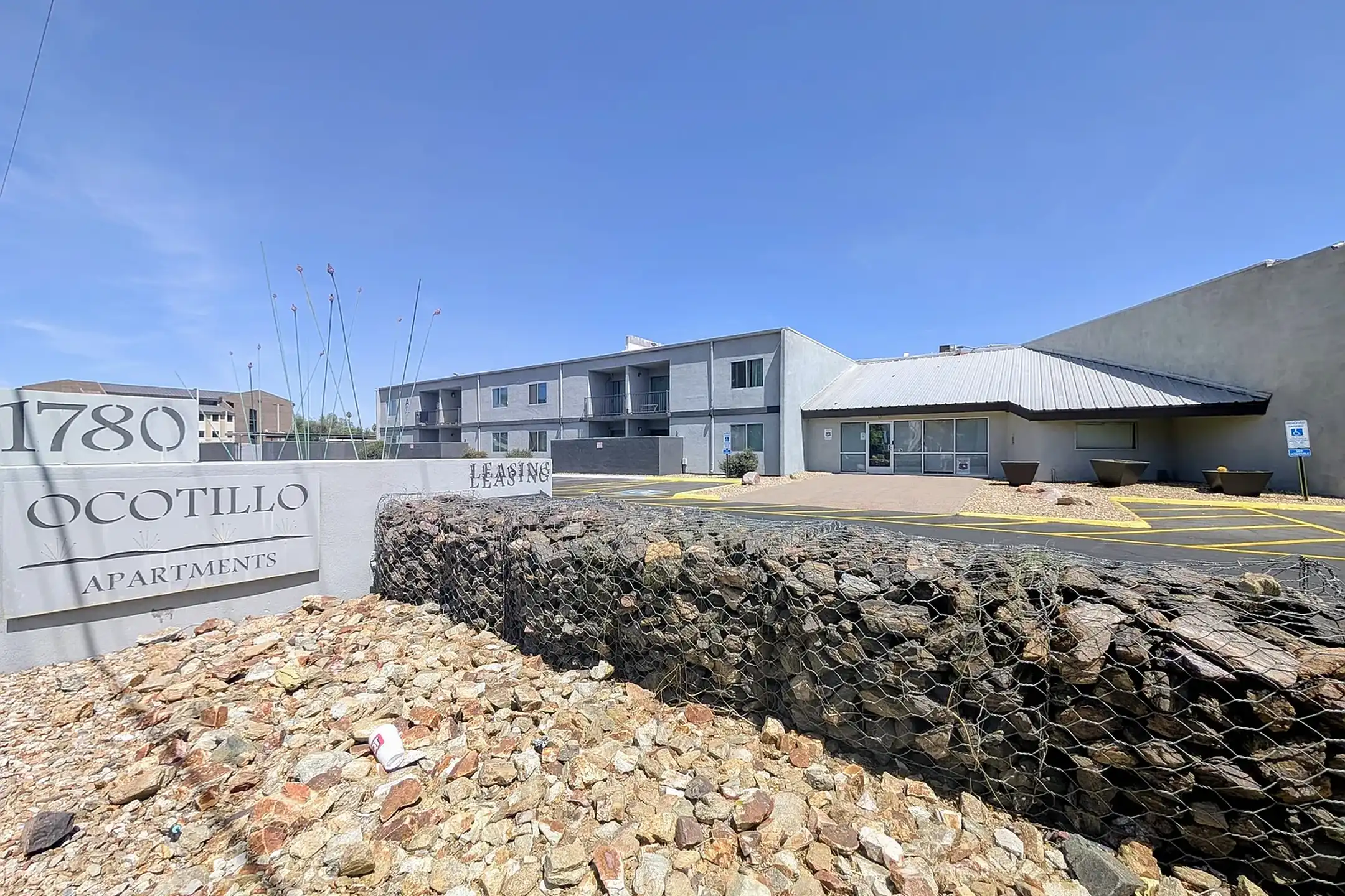 Ocotillo Apartments - Phoenix - Phoenix, AZ 85015 | ApartmentGuide.com