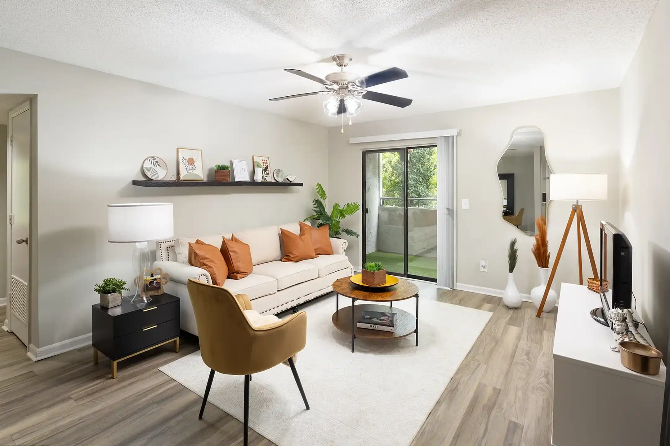 Regency Square - Chamblee, GA 30341 | ApartmentGuide.com
