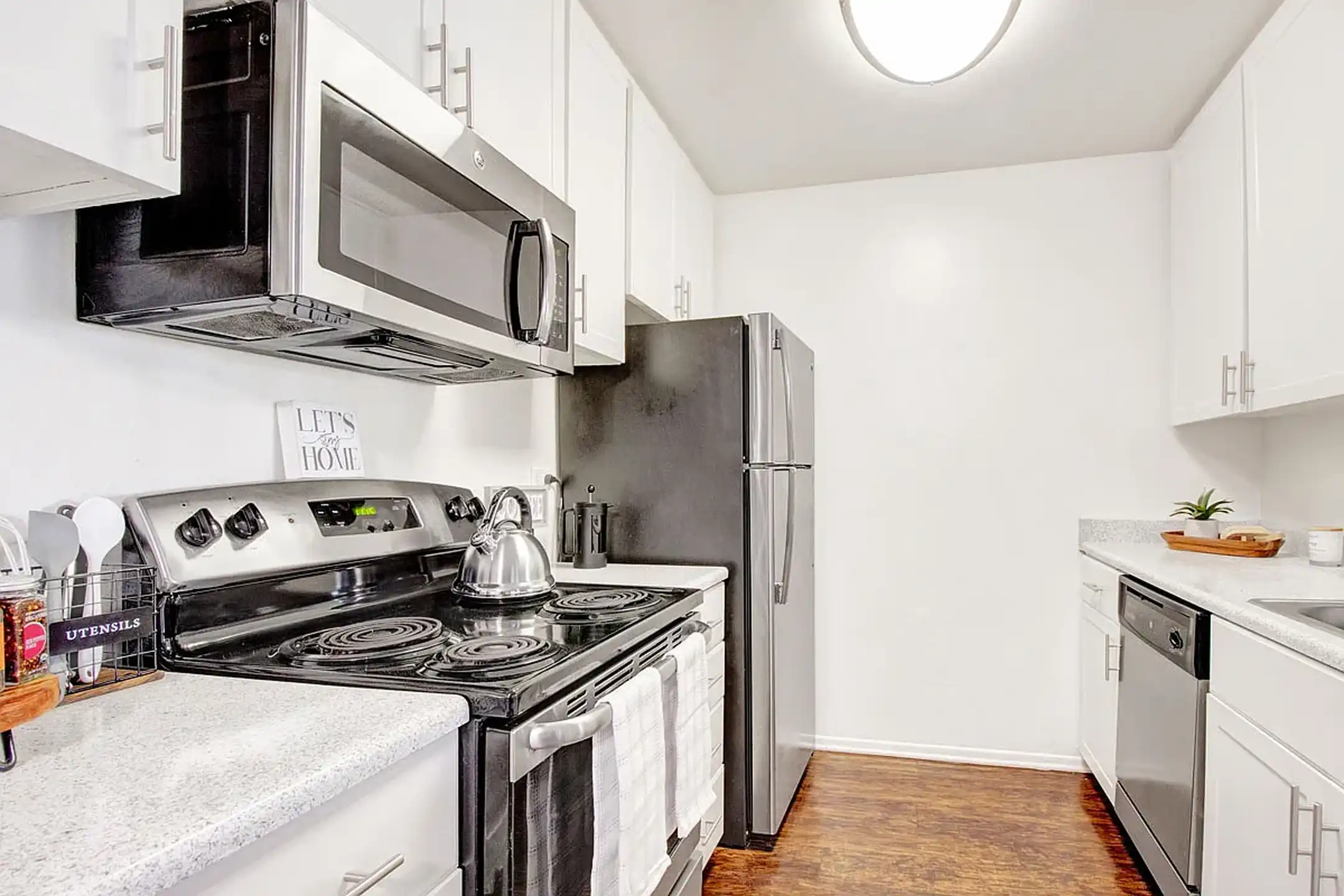 Olive Ridge Apartments - Pomona, CA 91768 | ApartmentGuide.com