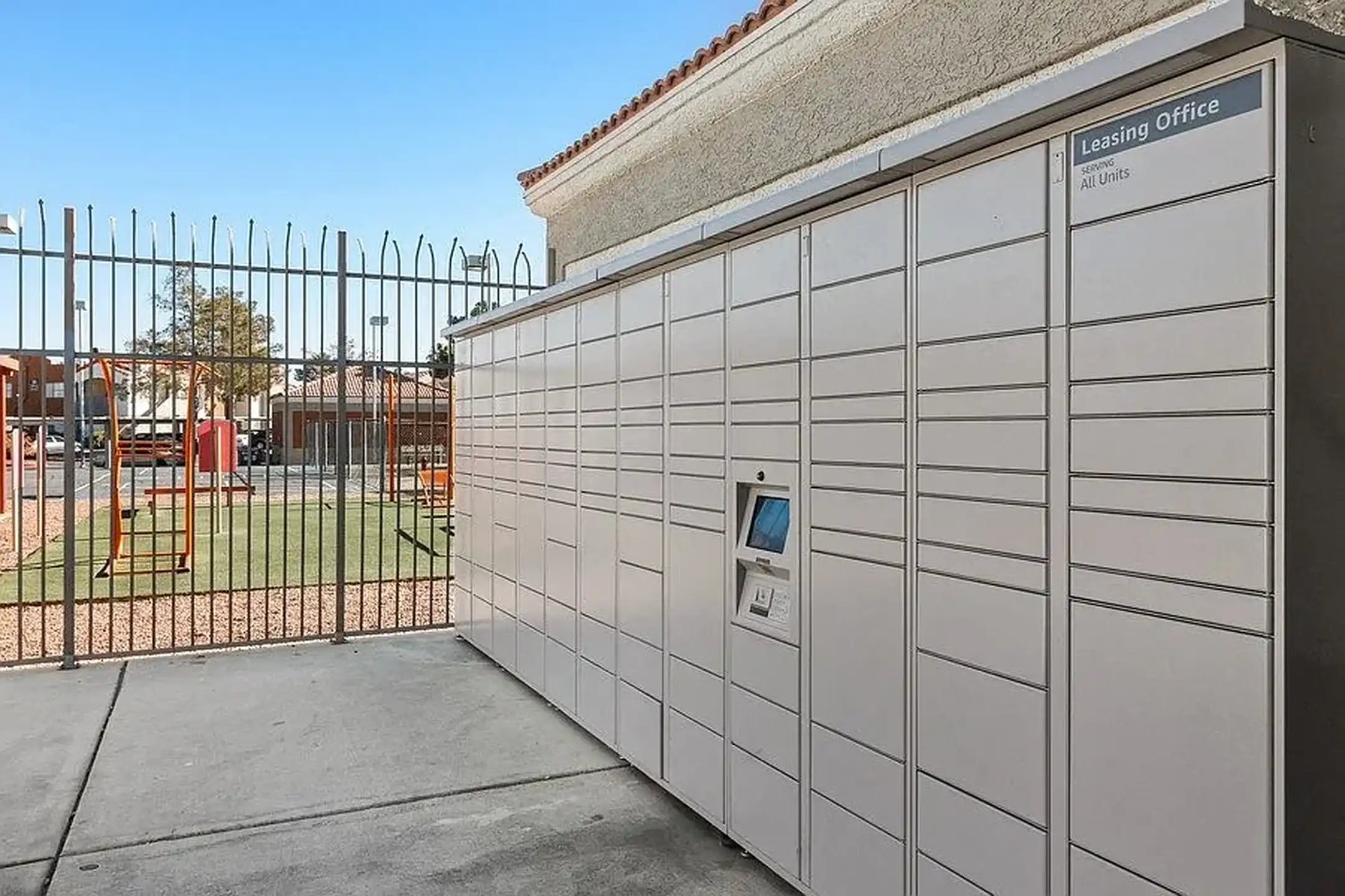 Stonegate - Las Vegas, NV 89142 | ApartmentGuide.com