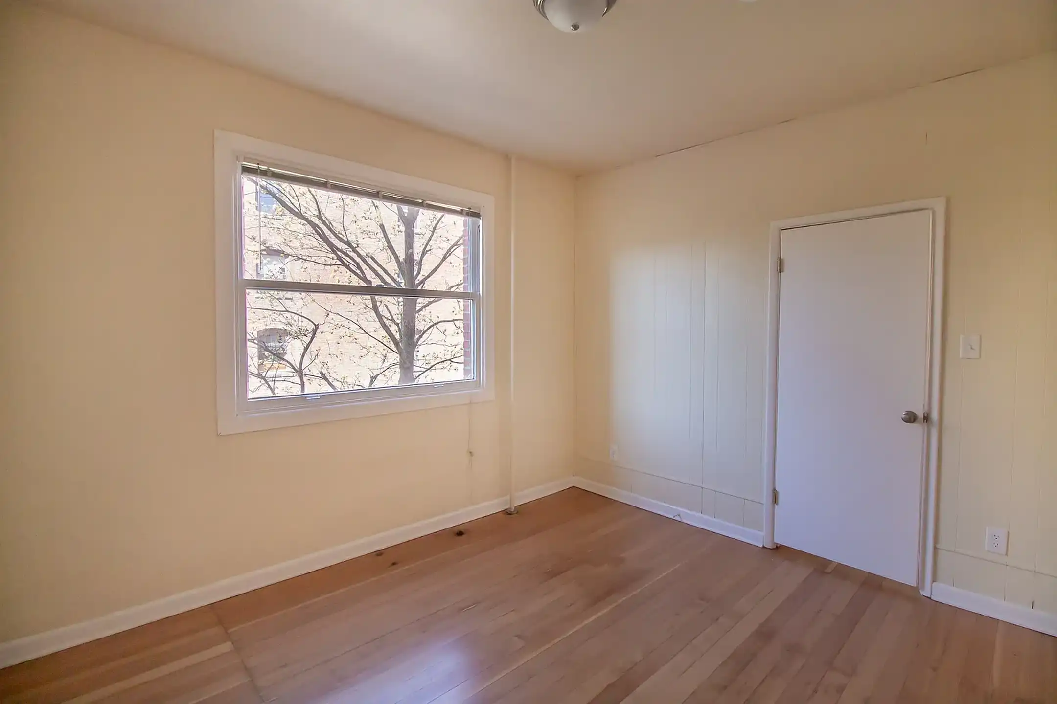 The Benson Apartments - Portland, OR 97209 | ApartmentGuide.com