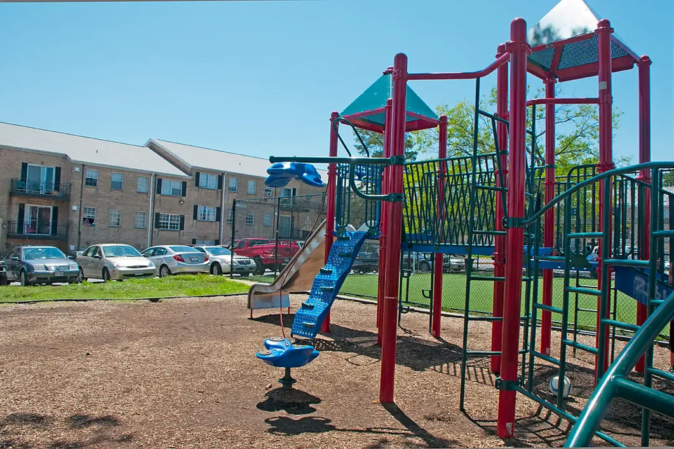 The Villas at Langley - Hyattsville, MD 20783 | ApartmentGuide.com