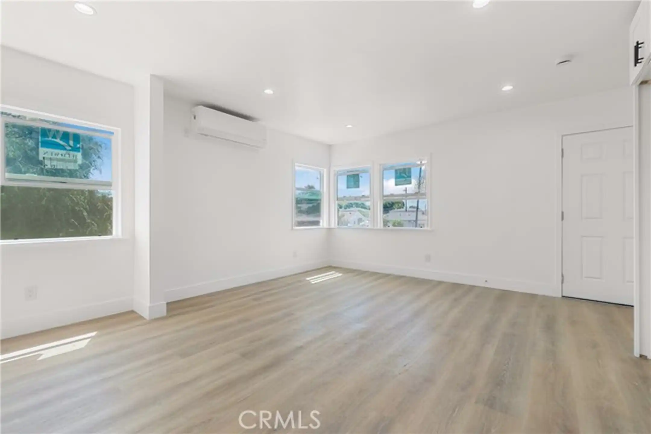 8921 Wadsworth Ave - Los Angeles, CA 90002 | ApartmentGuide.com