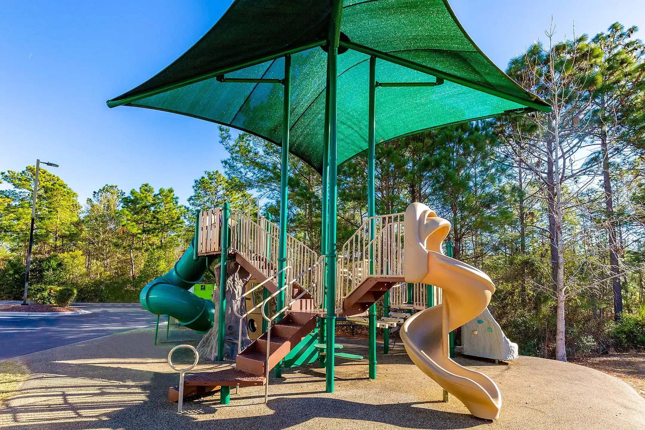 Hawthorne at Murrayville - Wilmington, NC 28405 | ApartmentGuide.com