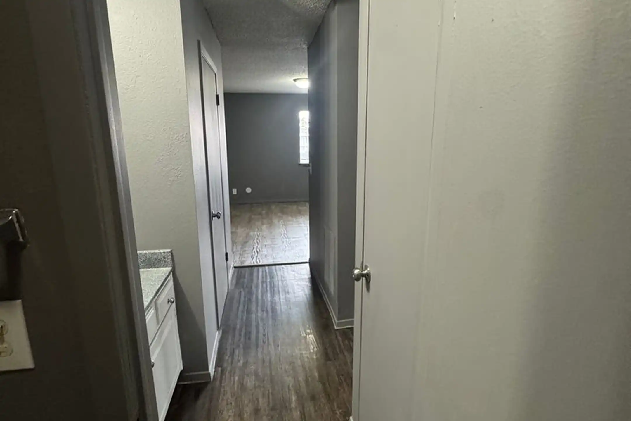 2405 E 55th Pl unit 2405 E. 55th Pl Unit 18 - Tulsa, OK 74105 ...