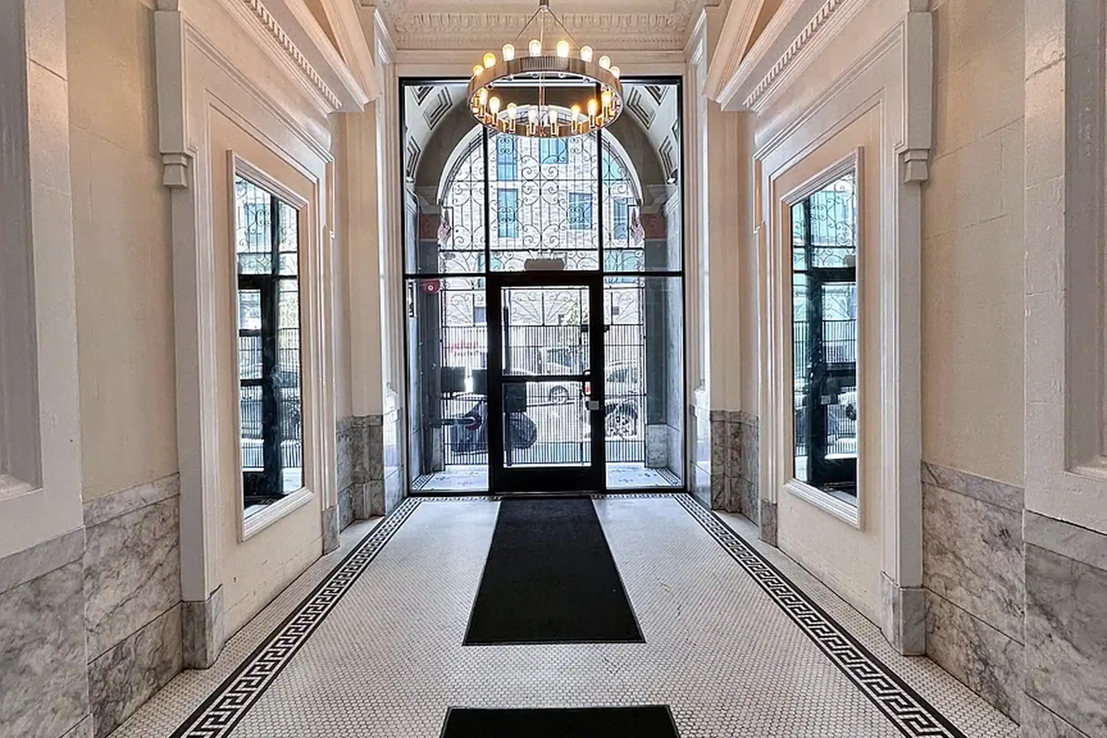 Larkin Street Apartments - San Francisco, CA 94102 | ApartmentGuide.com