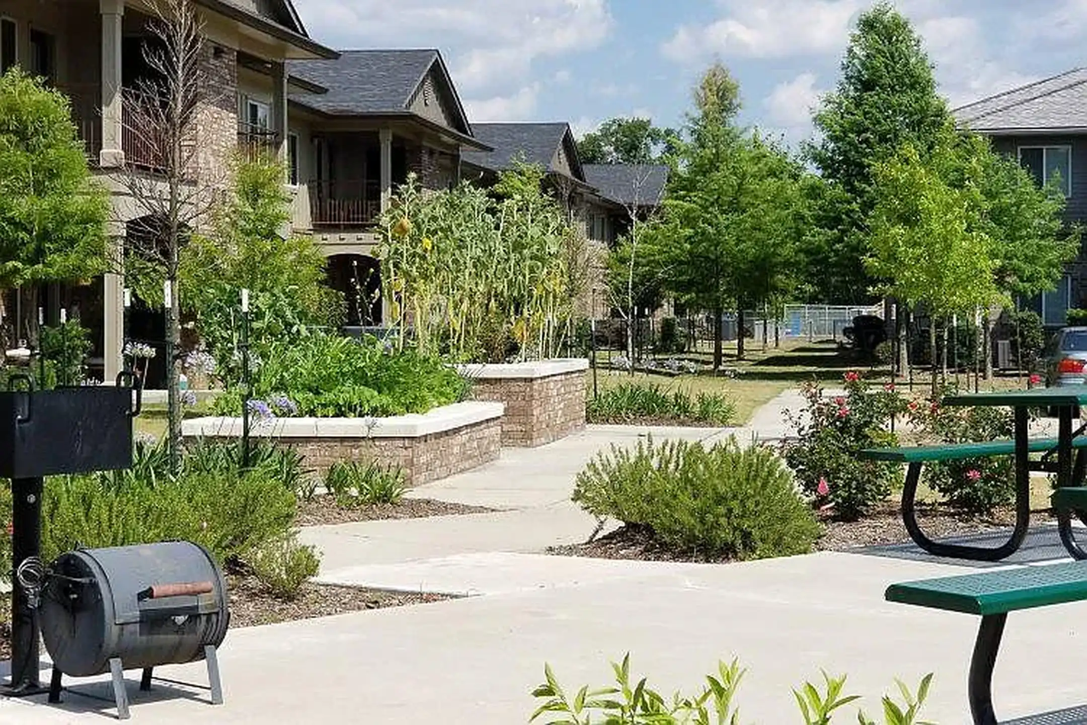 Cypress Springs - Baton Rouge, LA 70811 | ApartmentGuide.com