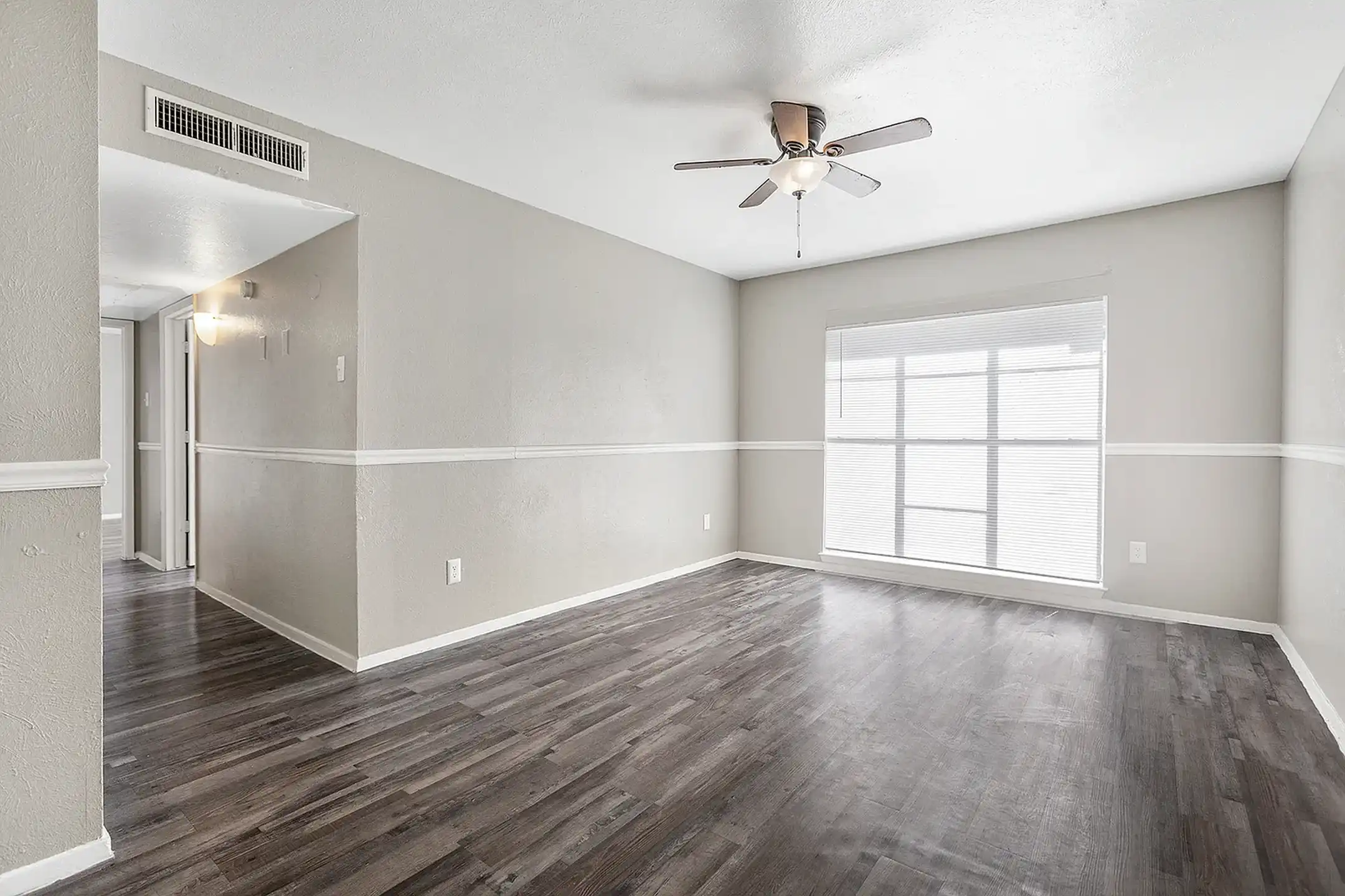 Mountain Creek Apartments - Dallas, TX 75241 | ApartmentGuide.com