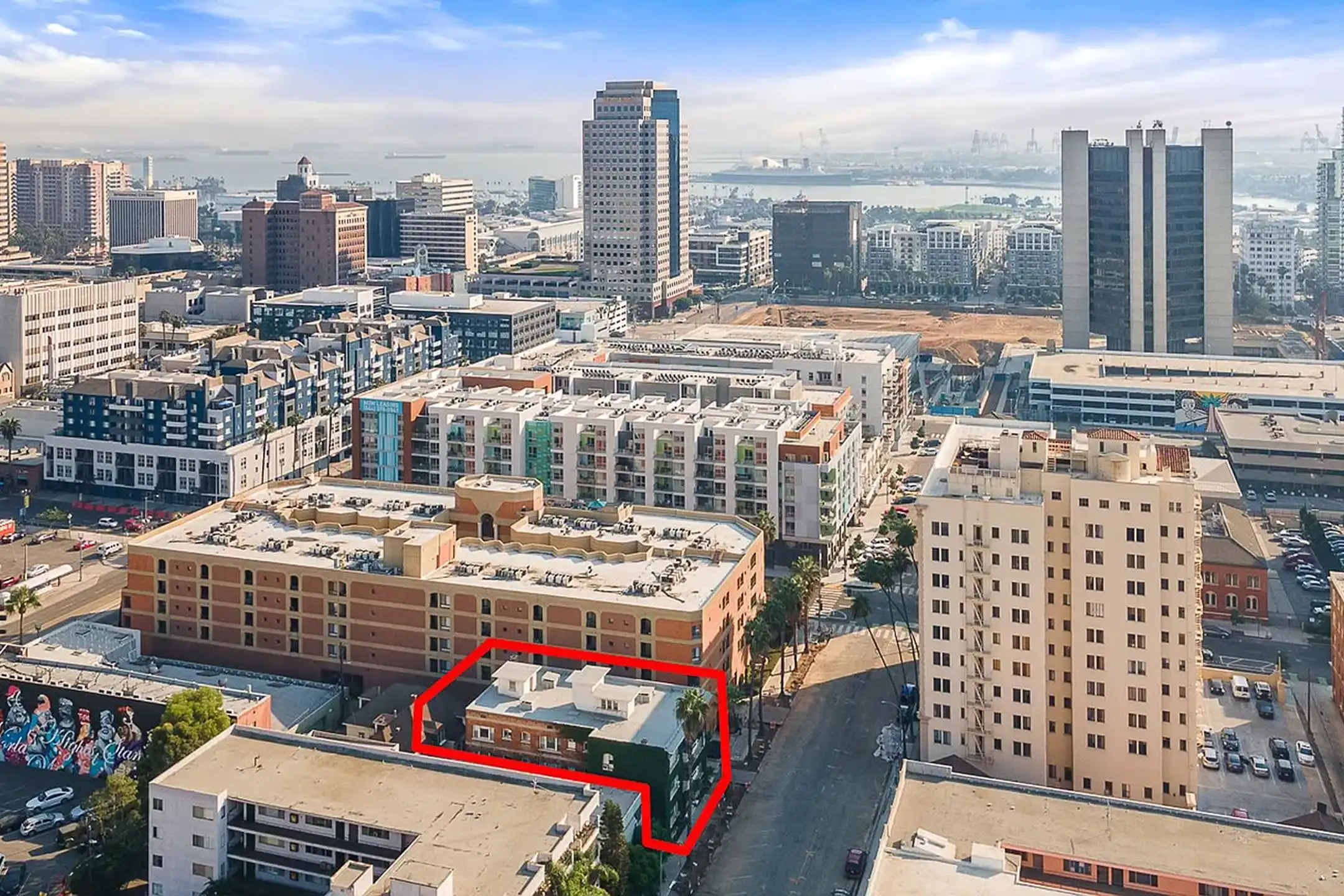 330 Cedar Avenue - Long Beach, CA 90802 | ApartmentGuide.com