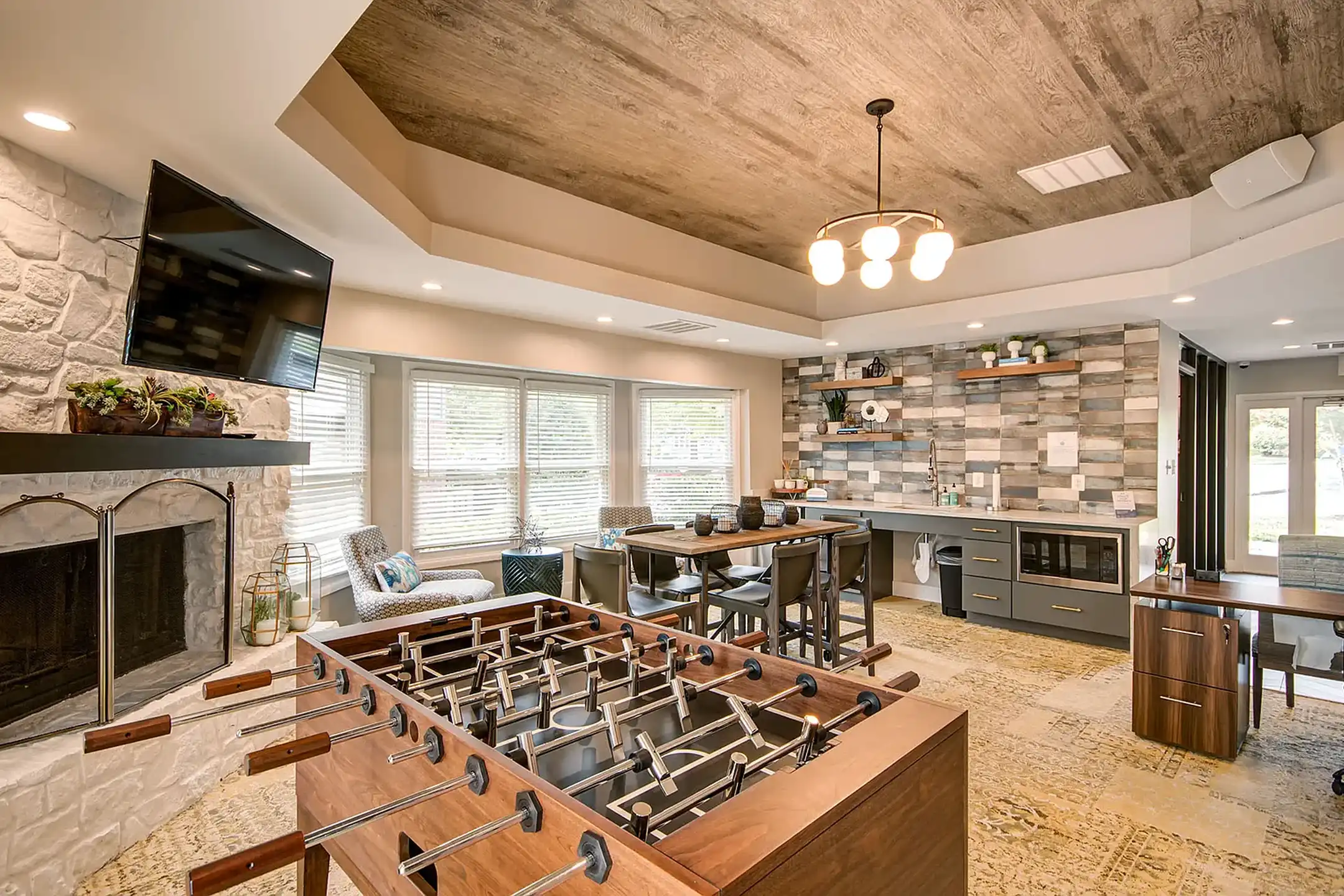 Saddle Ridge Apartments - Ashburn, VA 20147 | ApartmentGuide.com