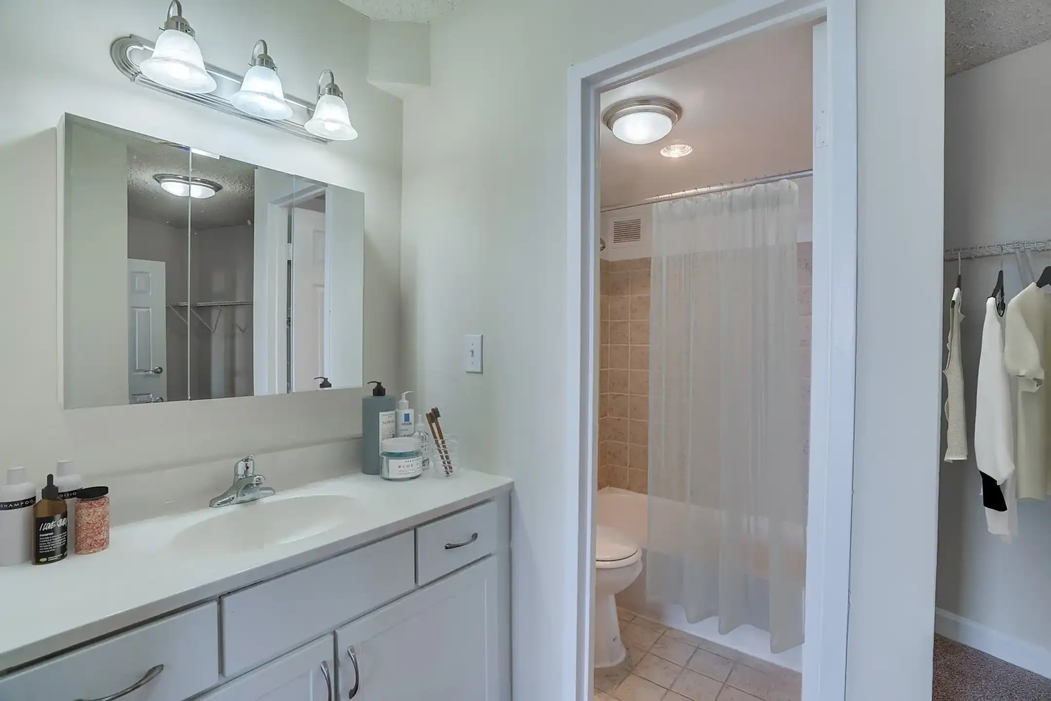 Seminary Towers - Alexandria, VA 22304 | ApartmentGuide.com