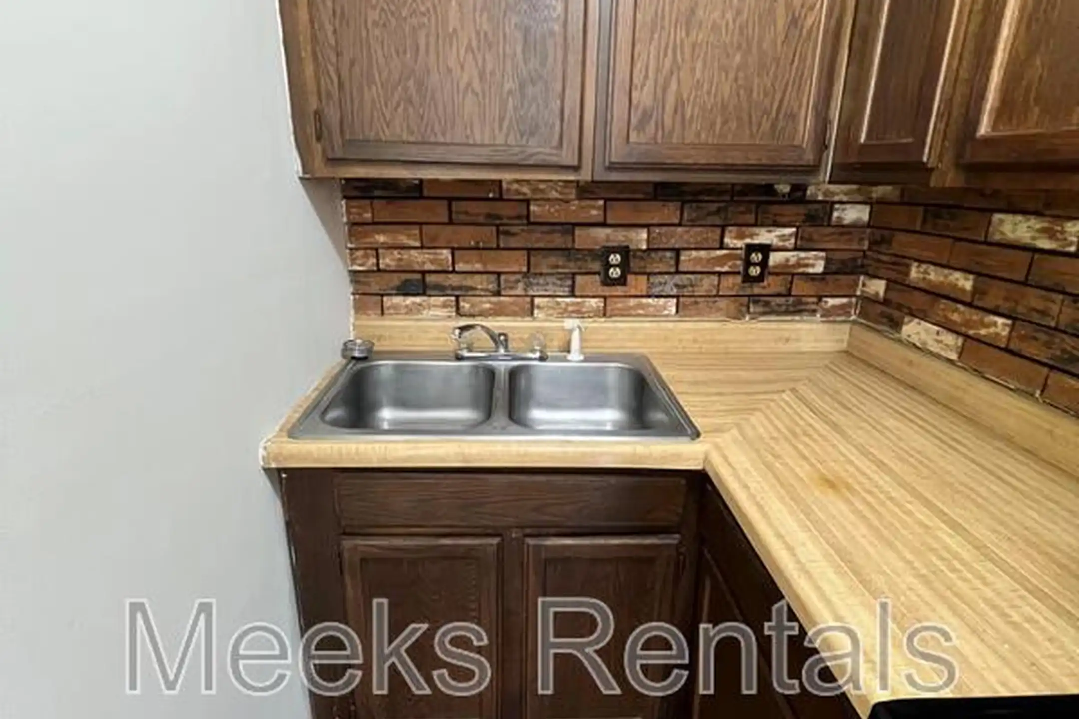 401 Main Ave unit 12 - Nitro, WV 25143 | ApartmentGuide.com