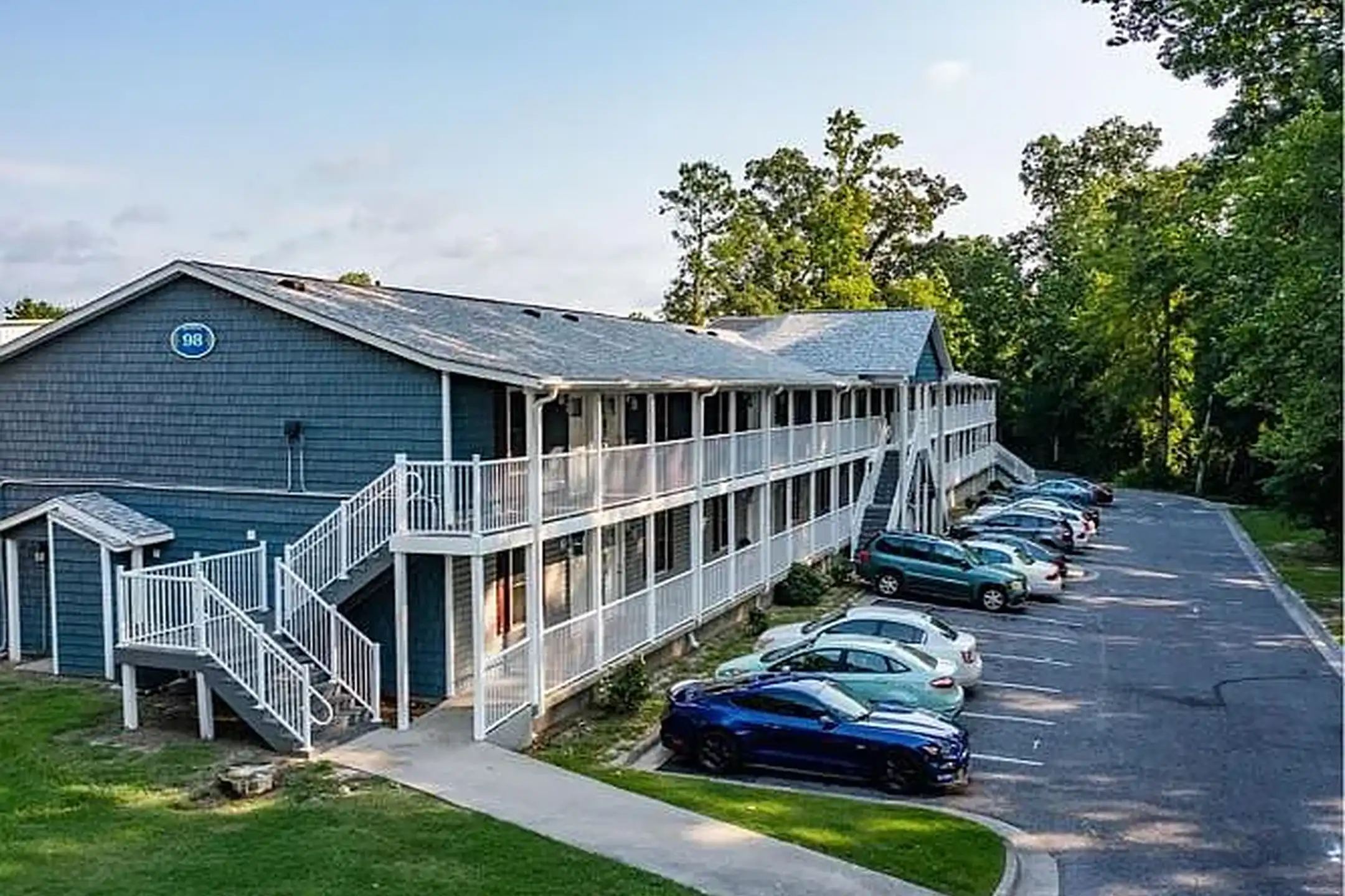 Harbor Pointe Apartments - Greenville, NC 27858 | ApartmentGuide.com