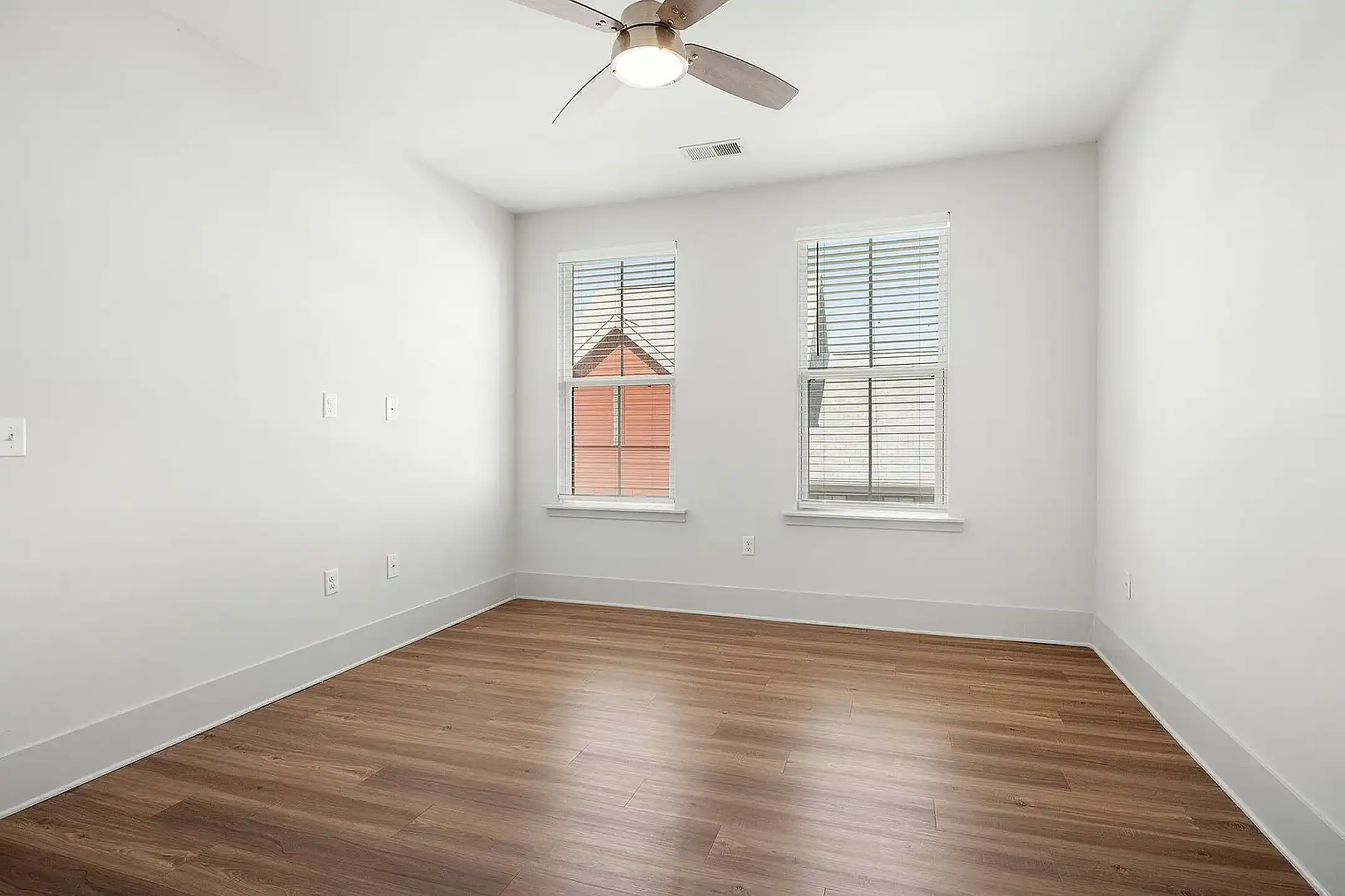 Anker Haus - Charlotte, NC 28205 | ApartmentGuide.com