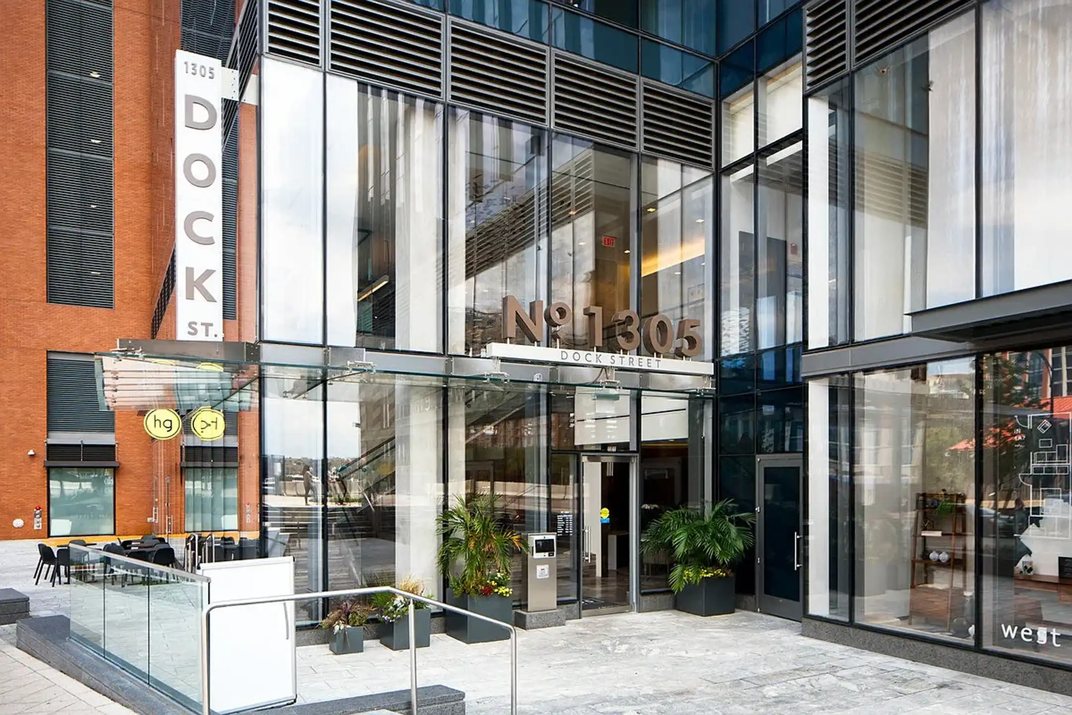 1305 Dock Street - Baltimore, MD 21231 | ApartmentGuide.com