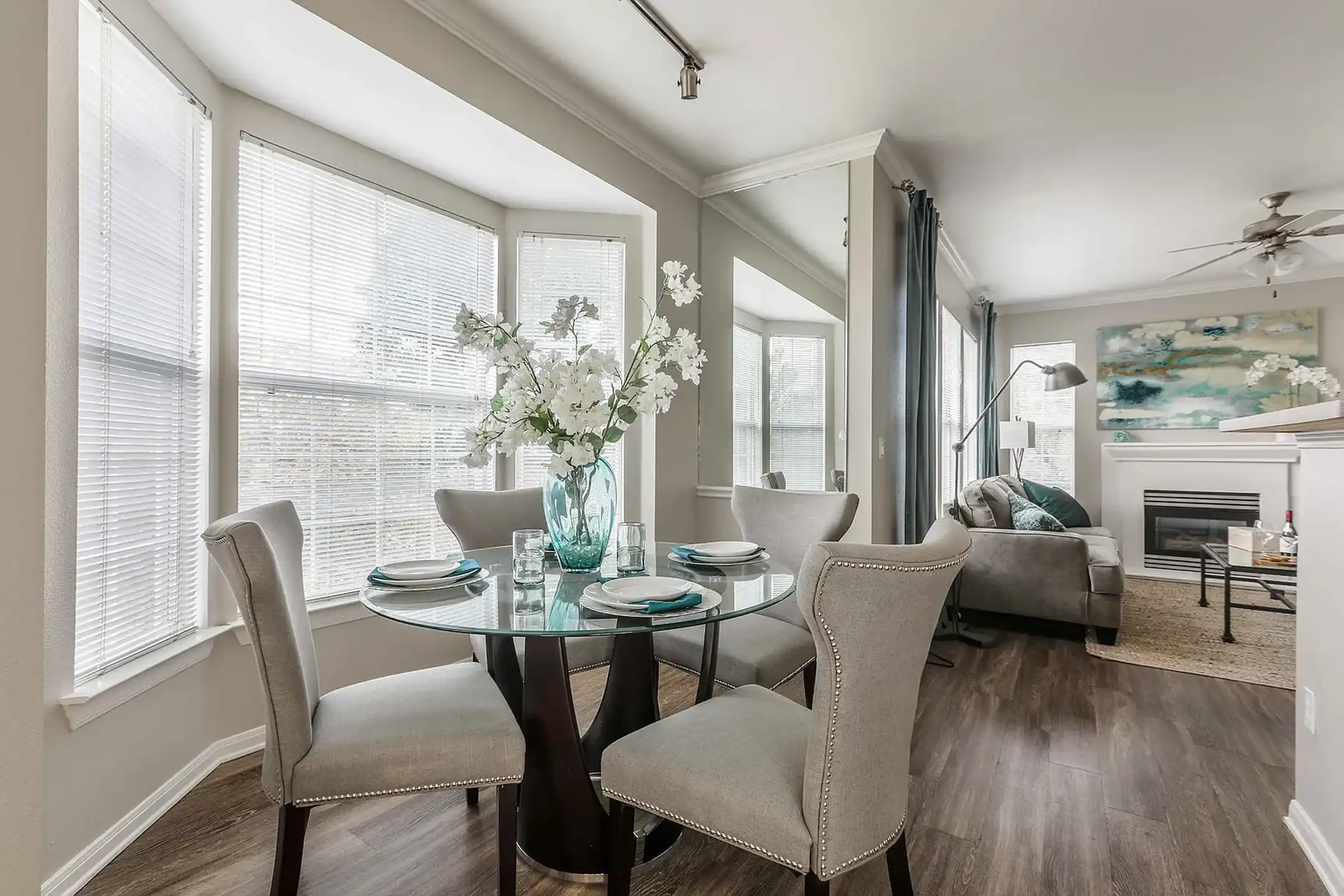 The Retreat at Fox Hollow - Lakewood, CO 80227 | ApartmentGuide.com