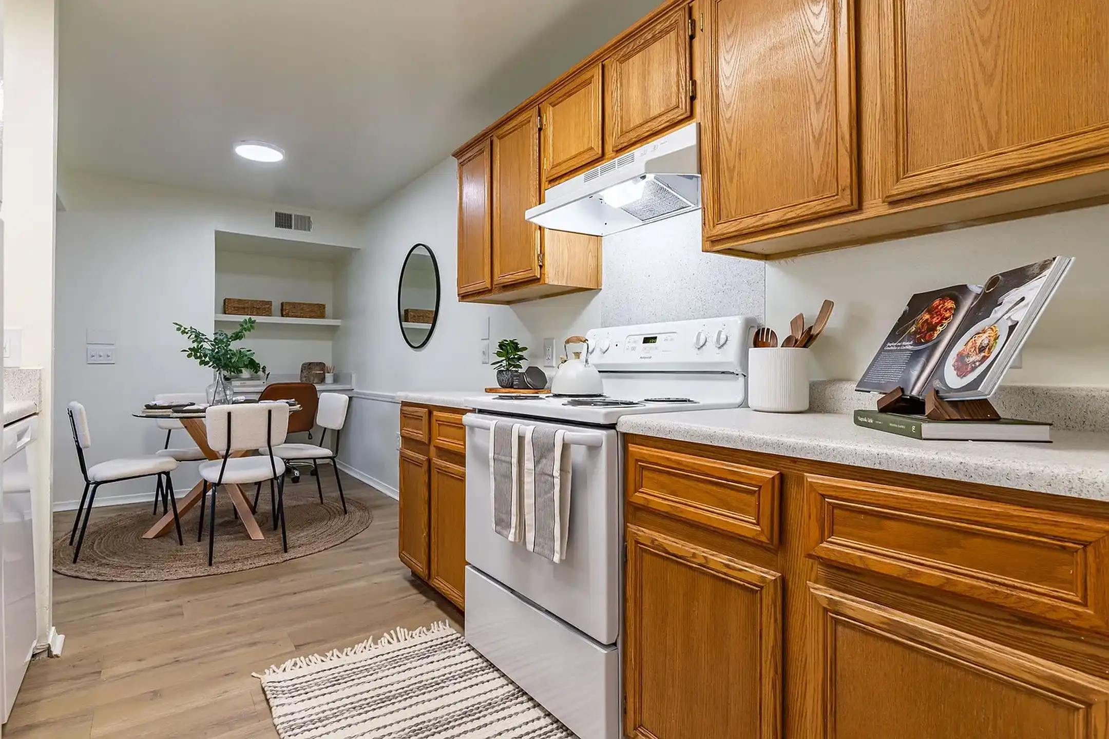 Revive Benton Apartments - Benton, AR 72015 | ApartmentGuide.com
