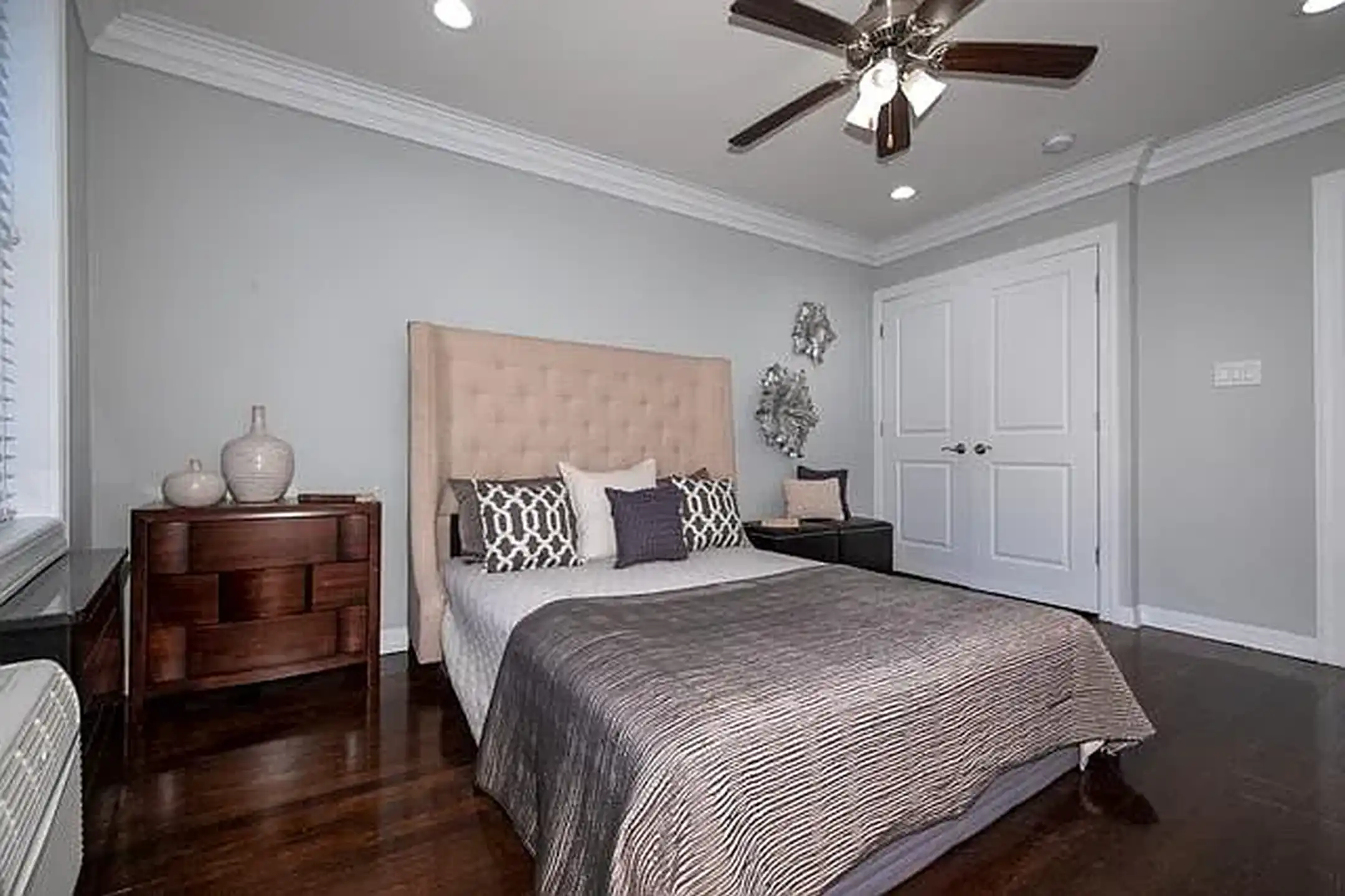 Fairfield Manor at Douglaston - Douglaston, NY 11363 | ApartmentGuide.com