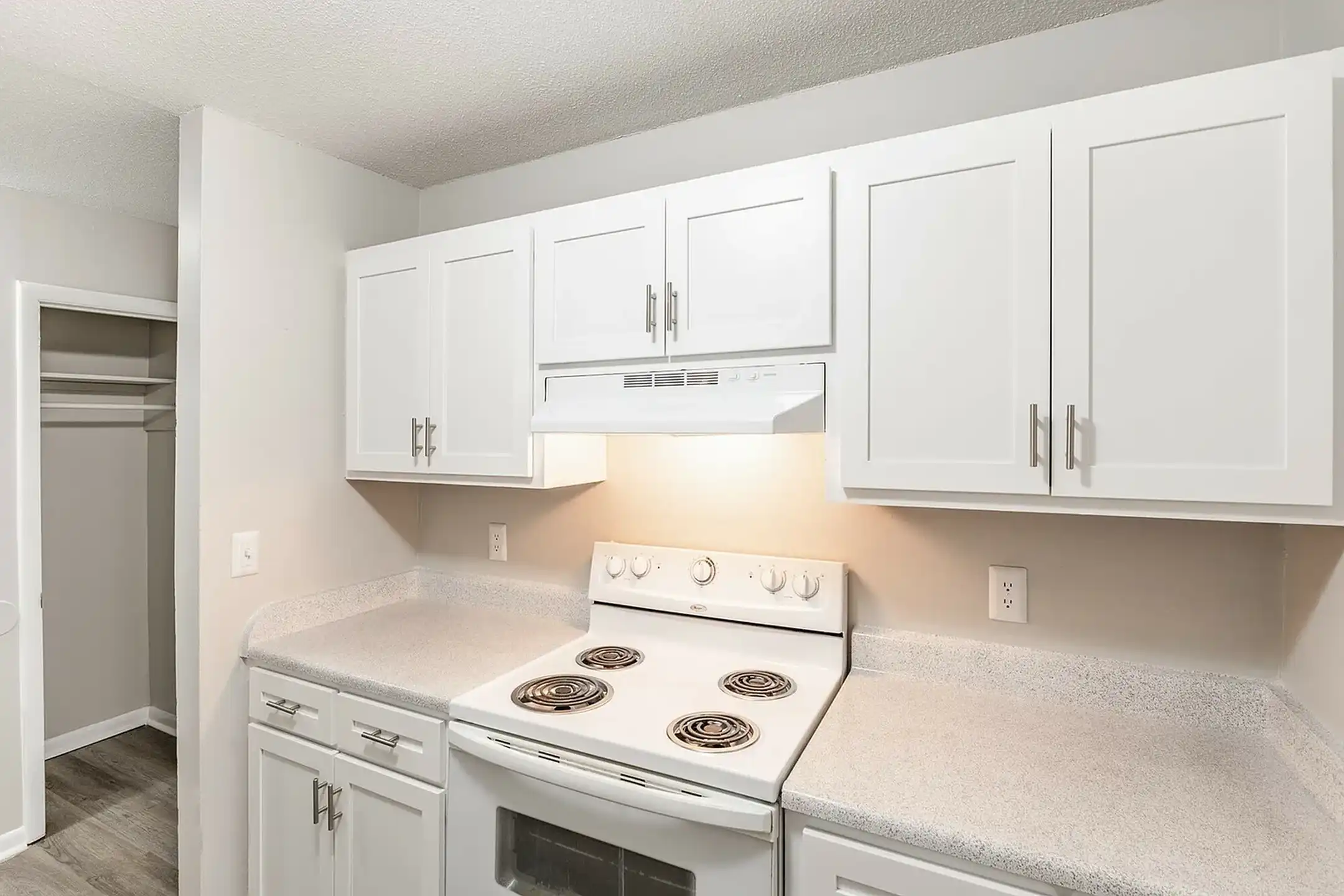 Sandlin Villas Apartments - Decatur, AL 35601 | ApartmentGuide.com