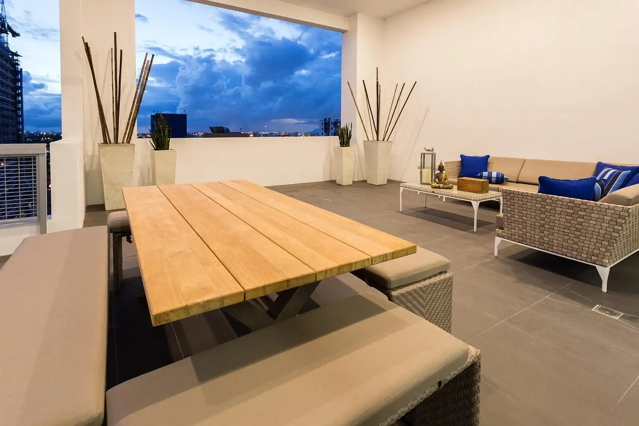 Brickell View Terrace Apartments - Miami, FL 33130 | ApartmentGuide.com