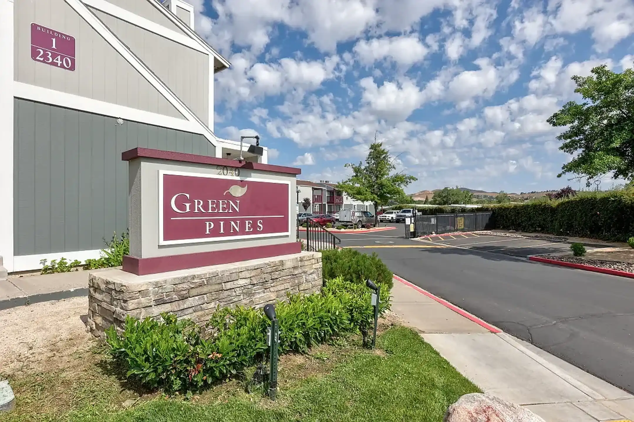Green Pines - Reno, NV 89512 | ApartmentGuide.com