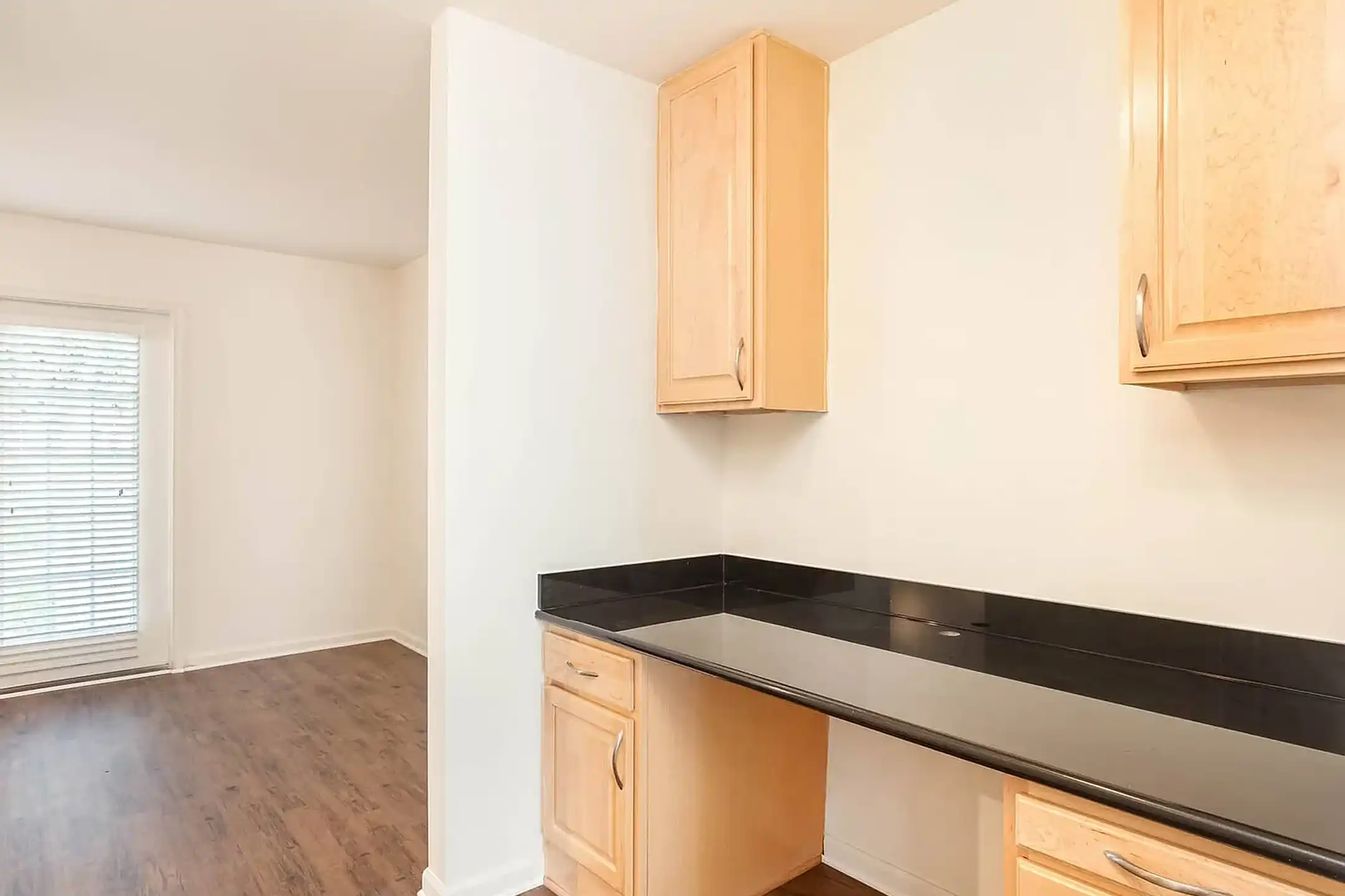 Gayton Pointe Townhomes - Richmond, VA 23238 | ApartmentGuide.com